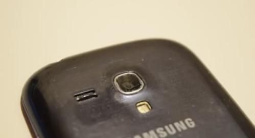 Easy Remove Scratches From Smartphone Camera Lens : 3 Steps (with ...