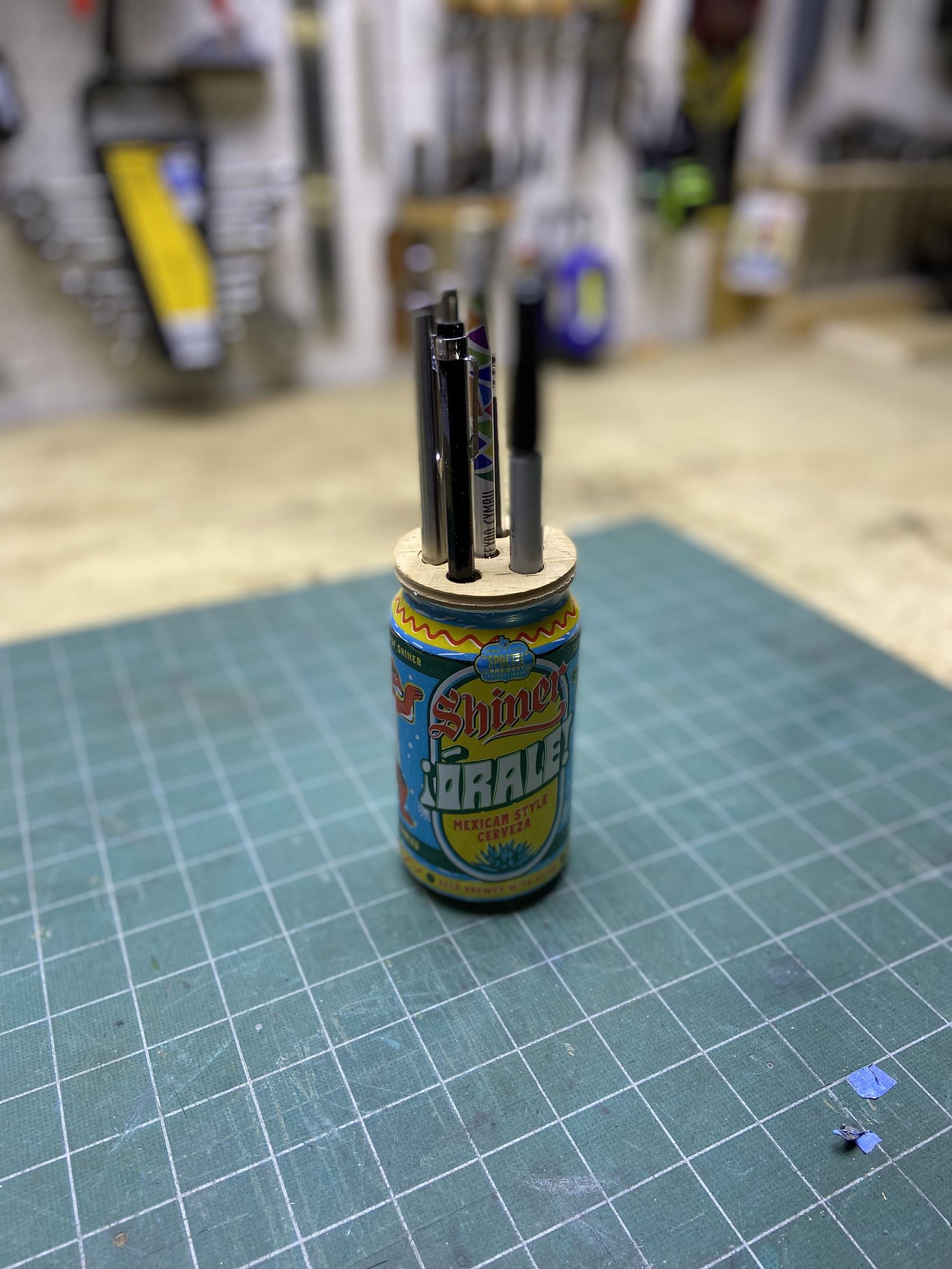 Beer / Soda Can Pen Holder : 7 Steps (with Pictures) - Instructables