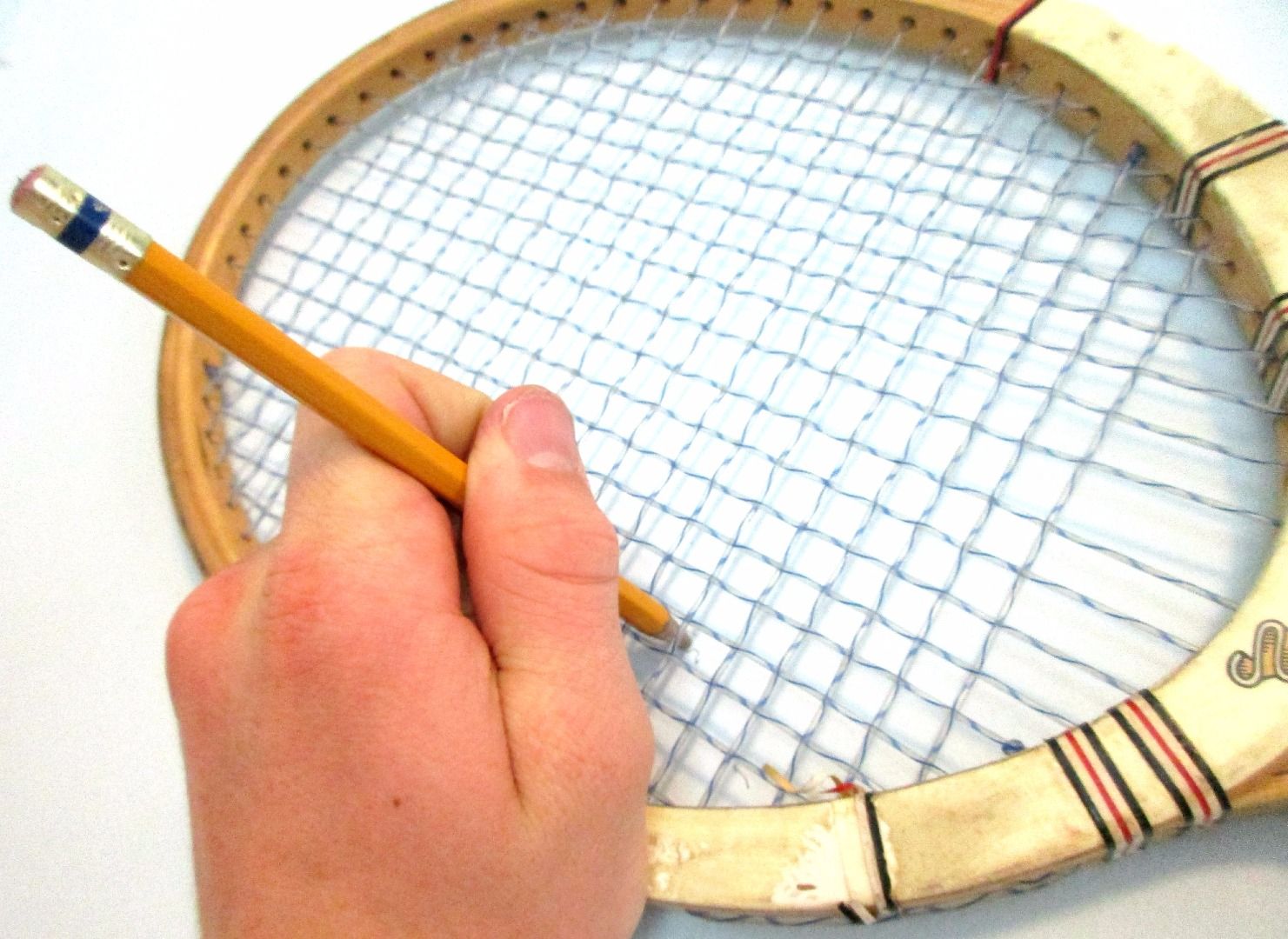 Mounting a Tennis Racquet : 4 Steps (with Pictures) - Instructables