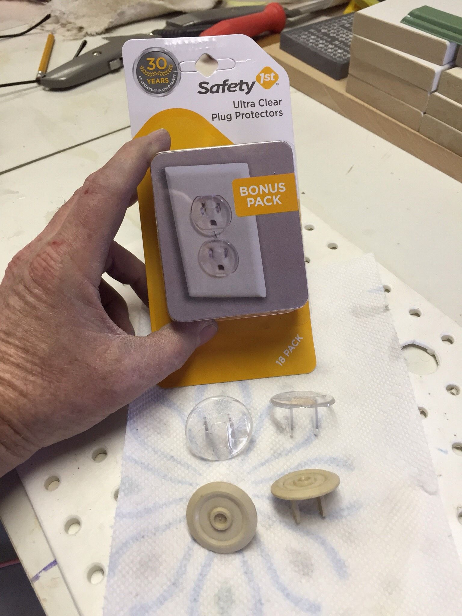 Artistic Decorative Outlet Cover : 7 Steps (with Pictures) - Instructables