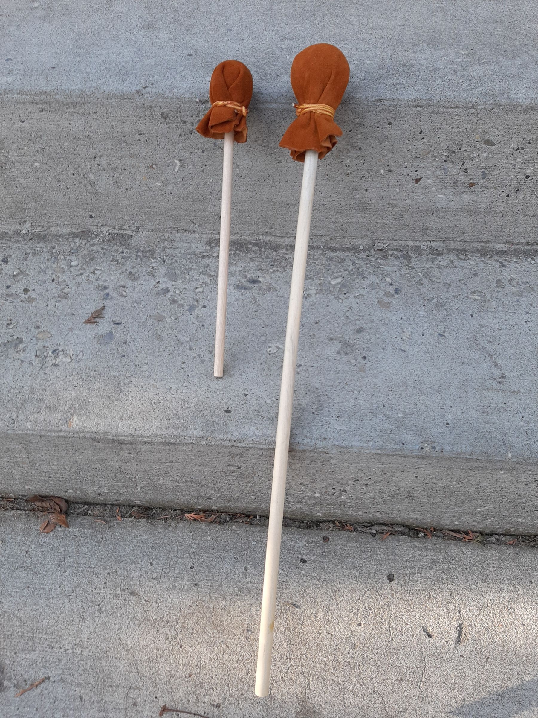 How to Make an Authentic Looking Painters Mahl Stick : 4 Steps (with ...