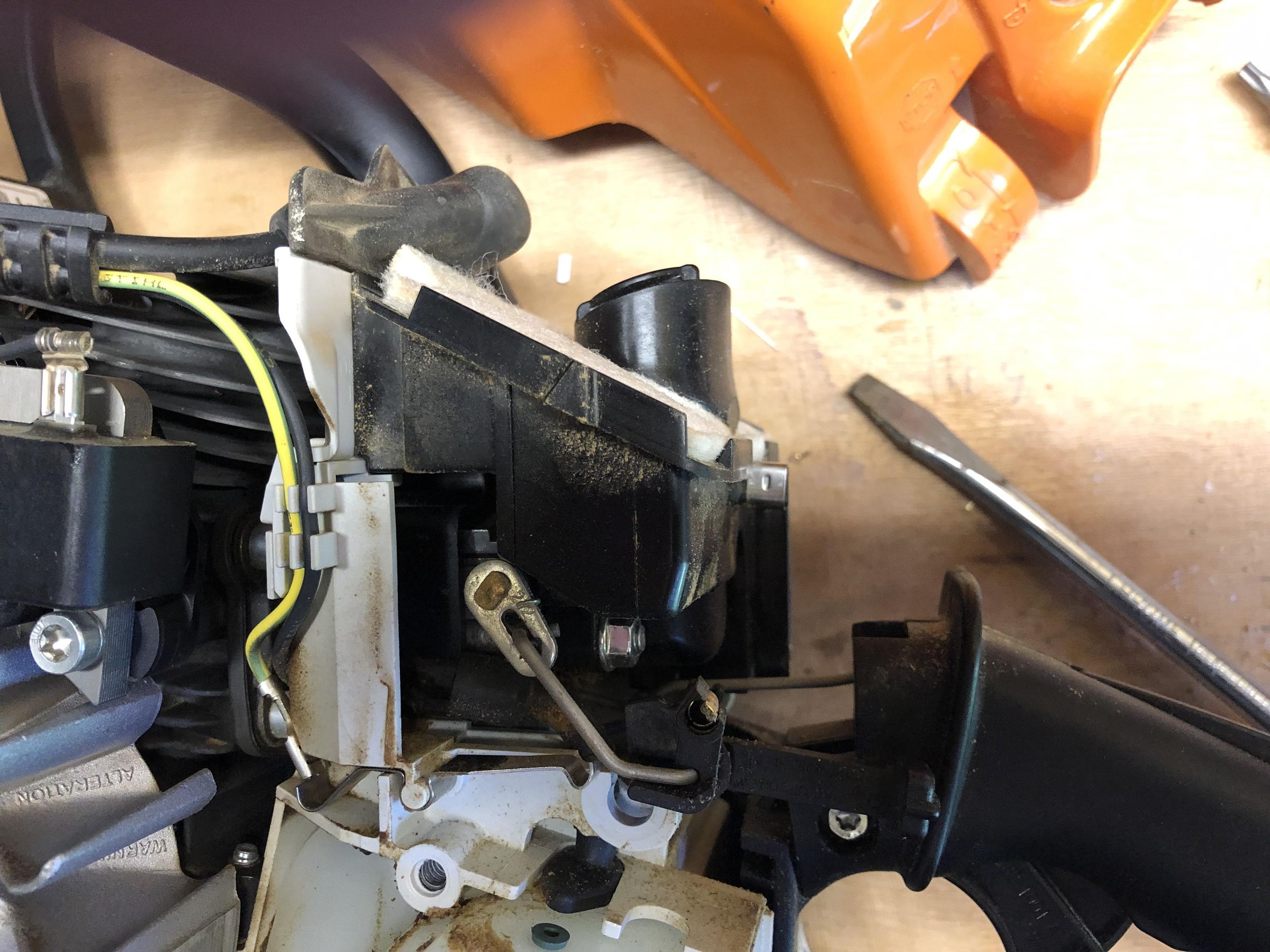 Stihl MS180 Chainsaw Fuel Line and Filter Replacement : 3 Steps (with ...