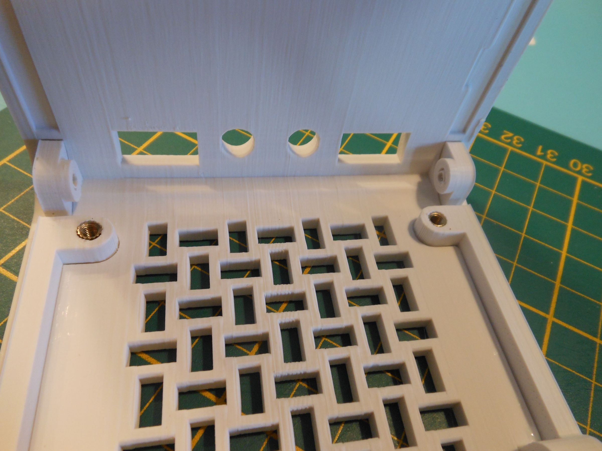 Mikros: Tiny 3D Printed Computer Case : 16 Steps (with Pictures ...
