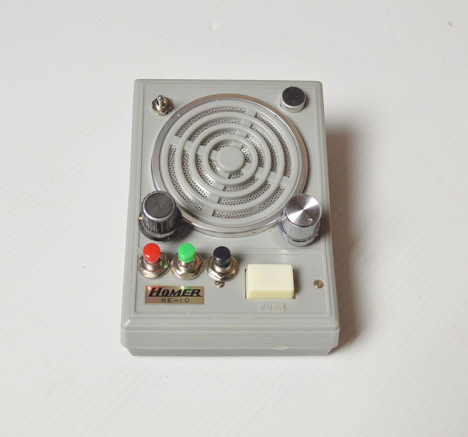 Sound Bending Machine - Intro to Circuit Bending : 9 Steps (with Pictures) - Instructables