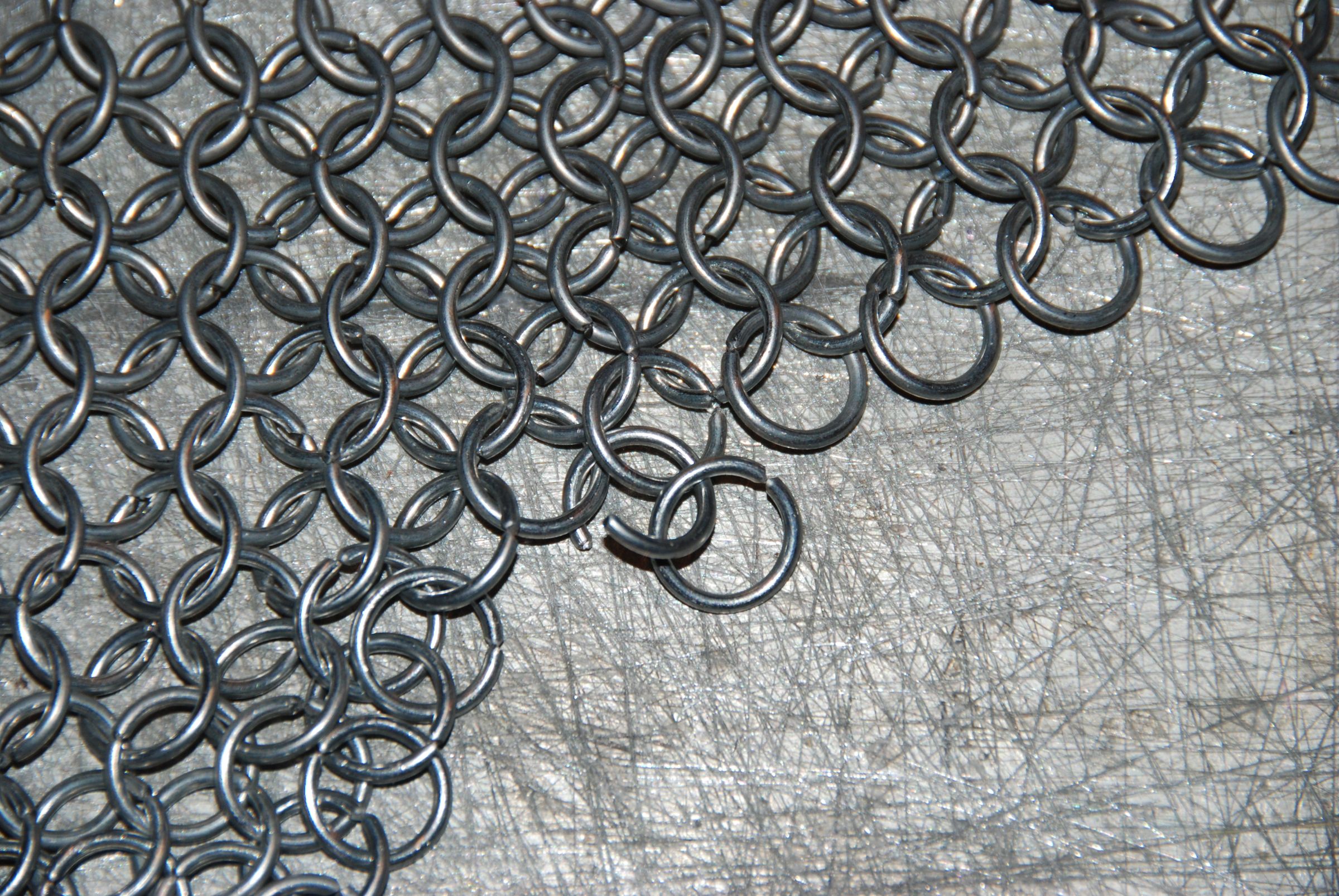 A Faster Way of Making Chainmail : 5 Steps (with Pictures) - Instructables