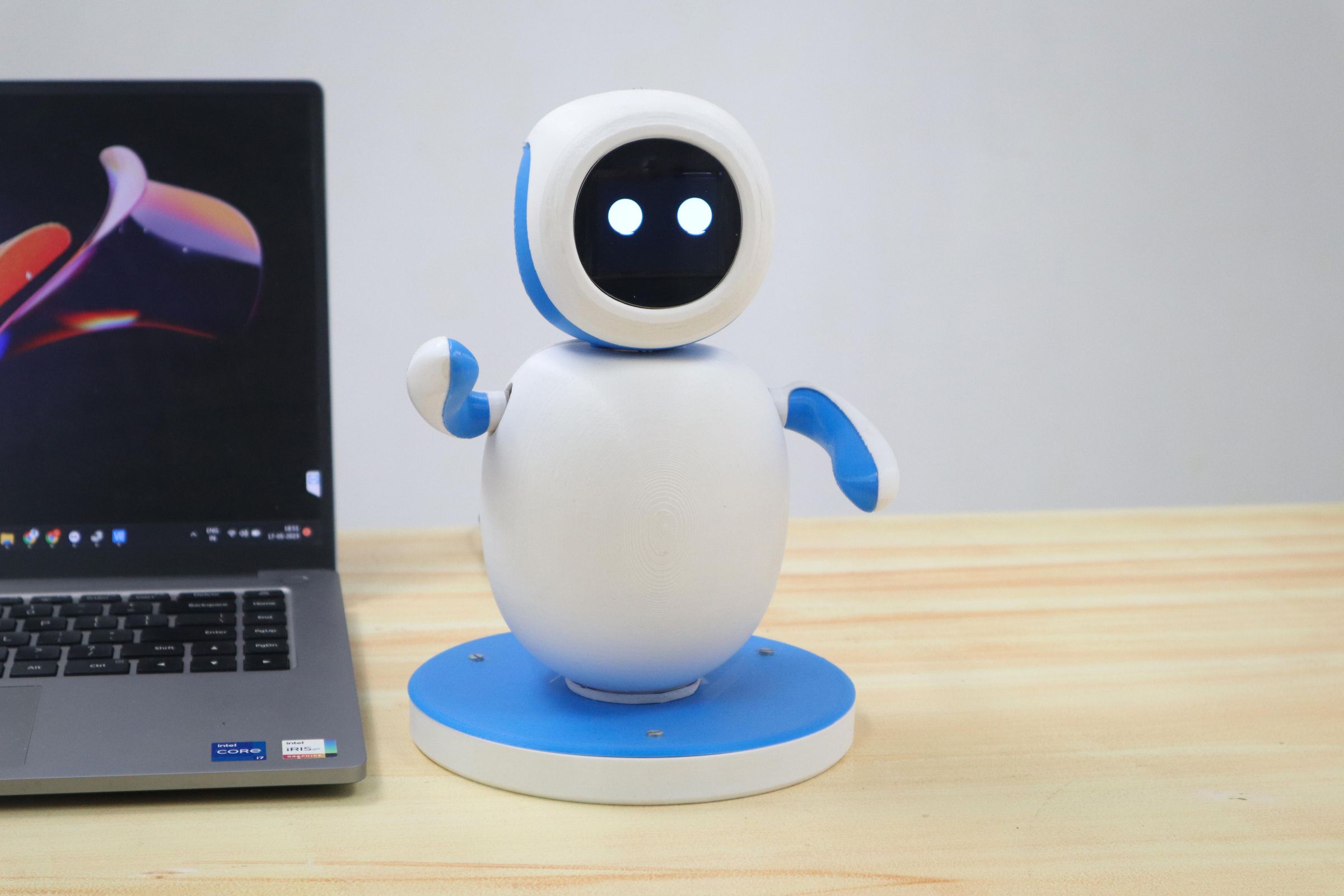 Emo - DIY Companion Robot : 10 Steps - Instructables