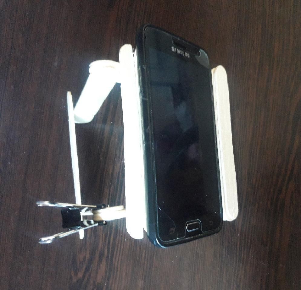 Foldable Popsicle Stick Phone Stand : 8 Steps - Instructables