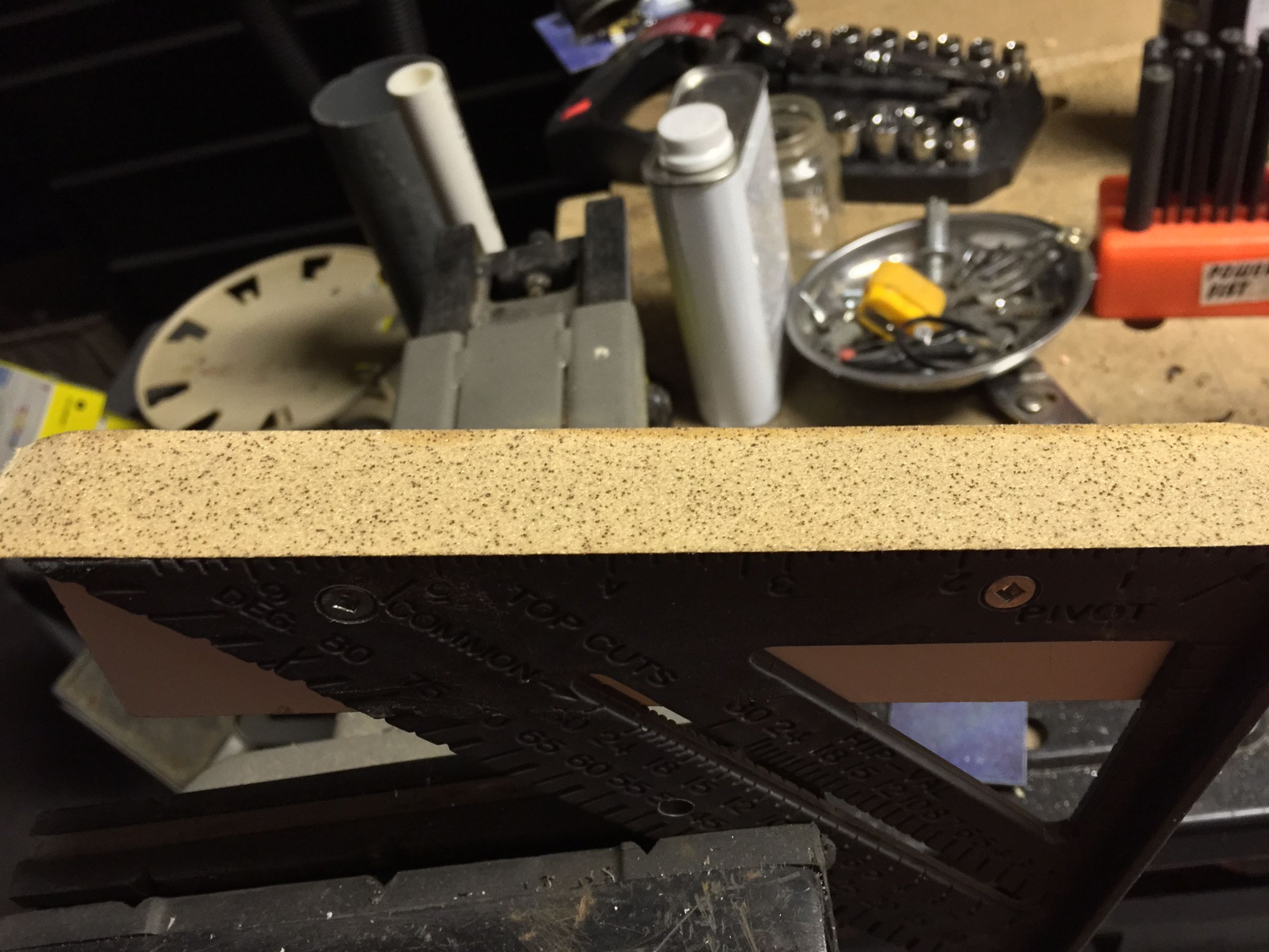 Corner Rounding Jig for a Disk Sander : 7 Steps - Instructables