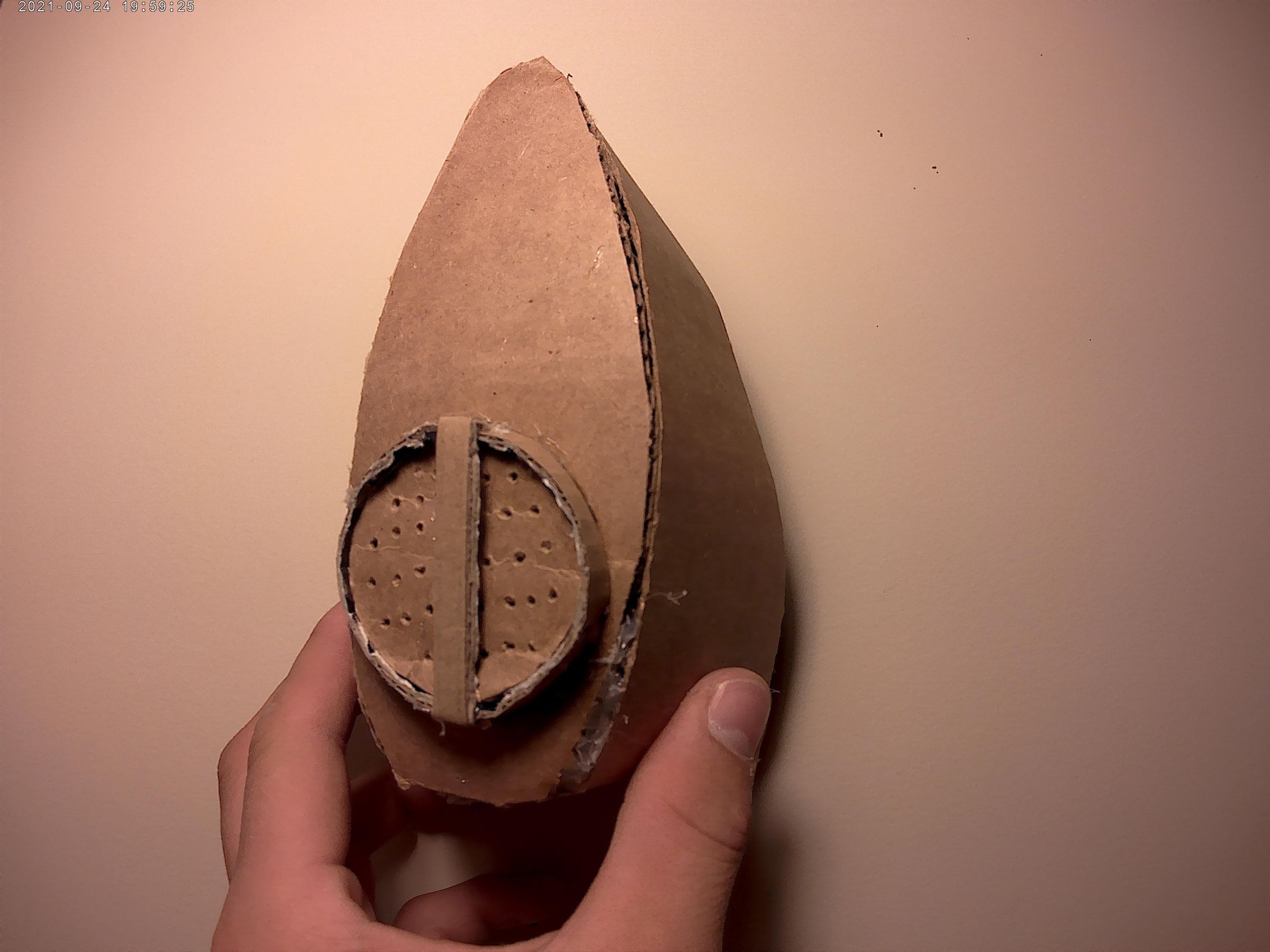 Cardboard Gas Mask : 7 Steps (with Pictures) - Instructables