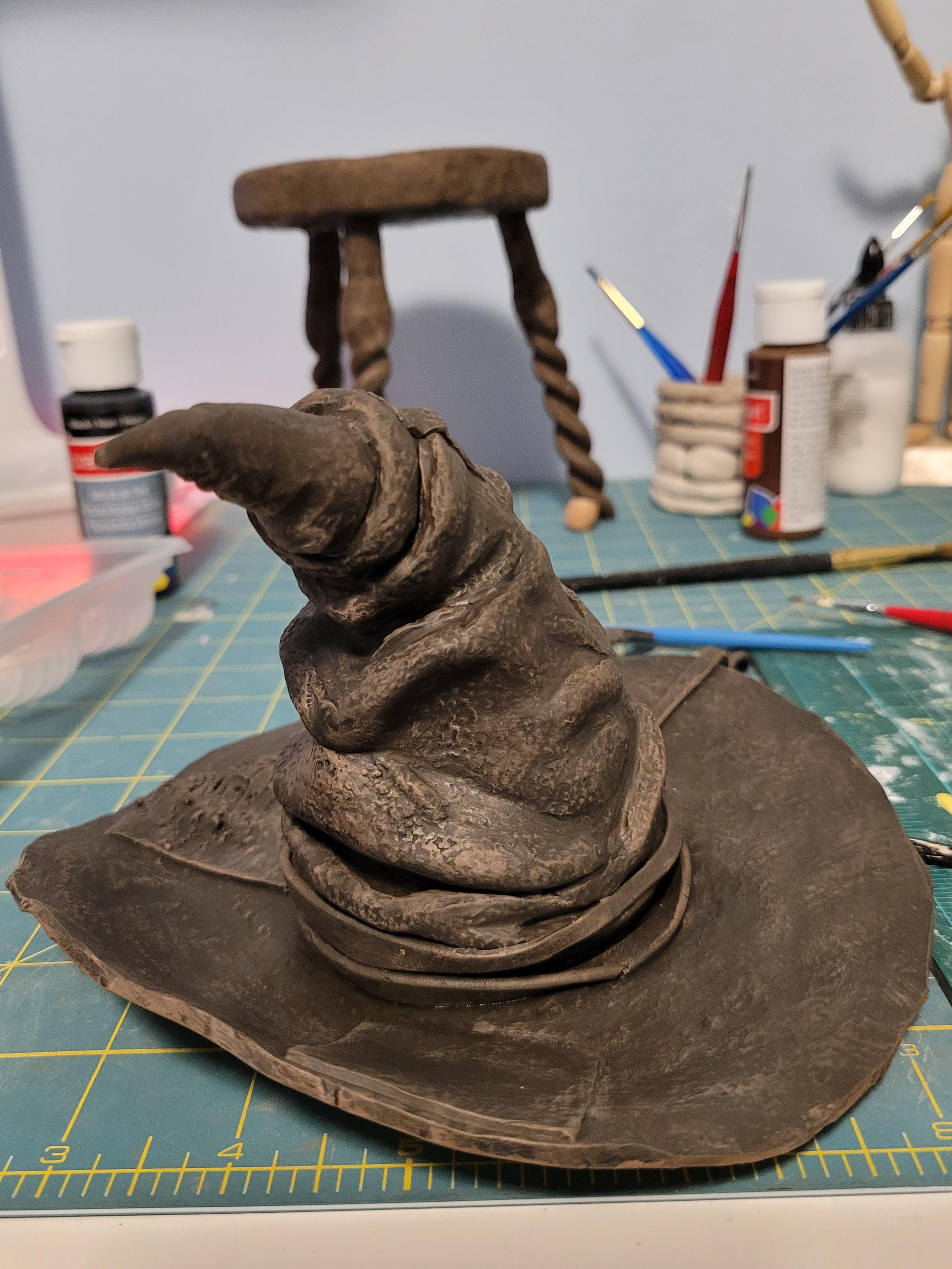Clay Sorting Hat Pencil Holder on Stool (Harry Potter) : 18 Steps (with ...