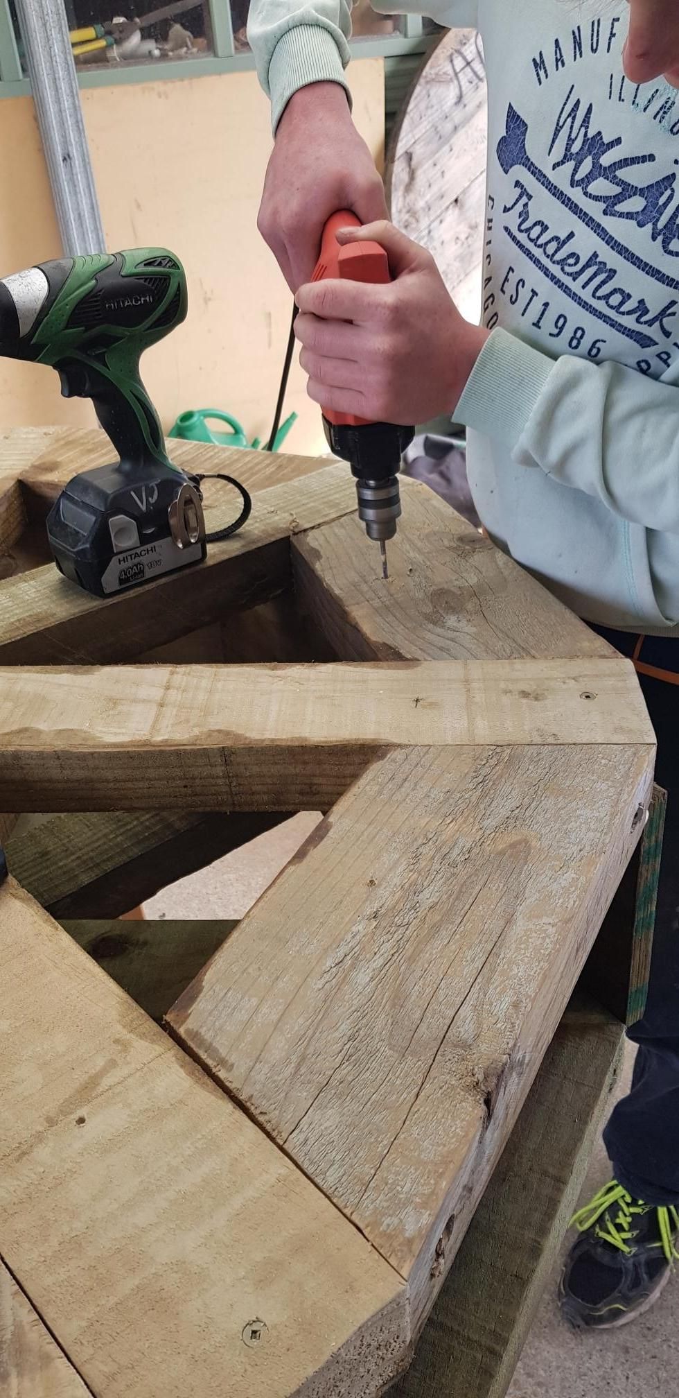 Water Wheel : 12 Steps (with Pictures) - Instructables