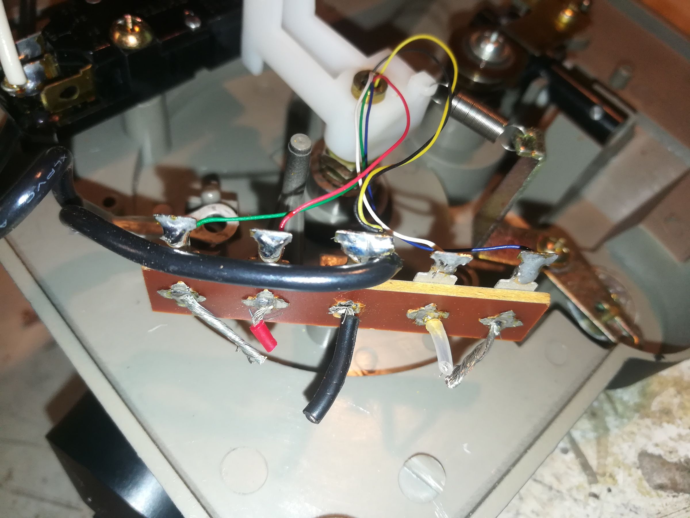 Restore an Old Record Player : 17 Steps (with Pictures) - Instructables