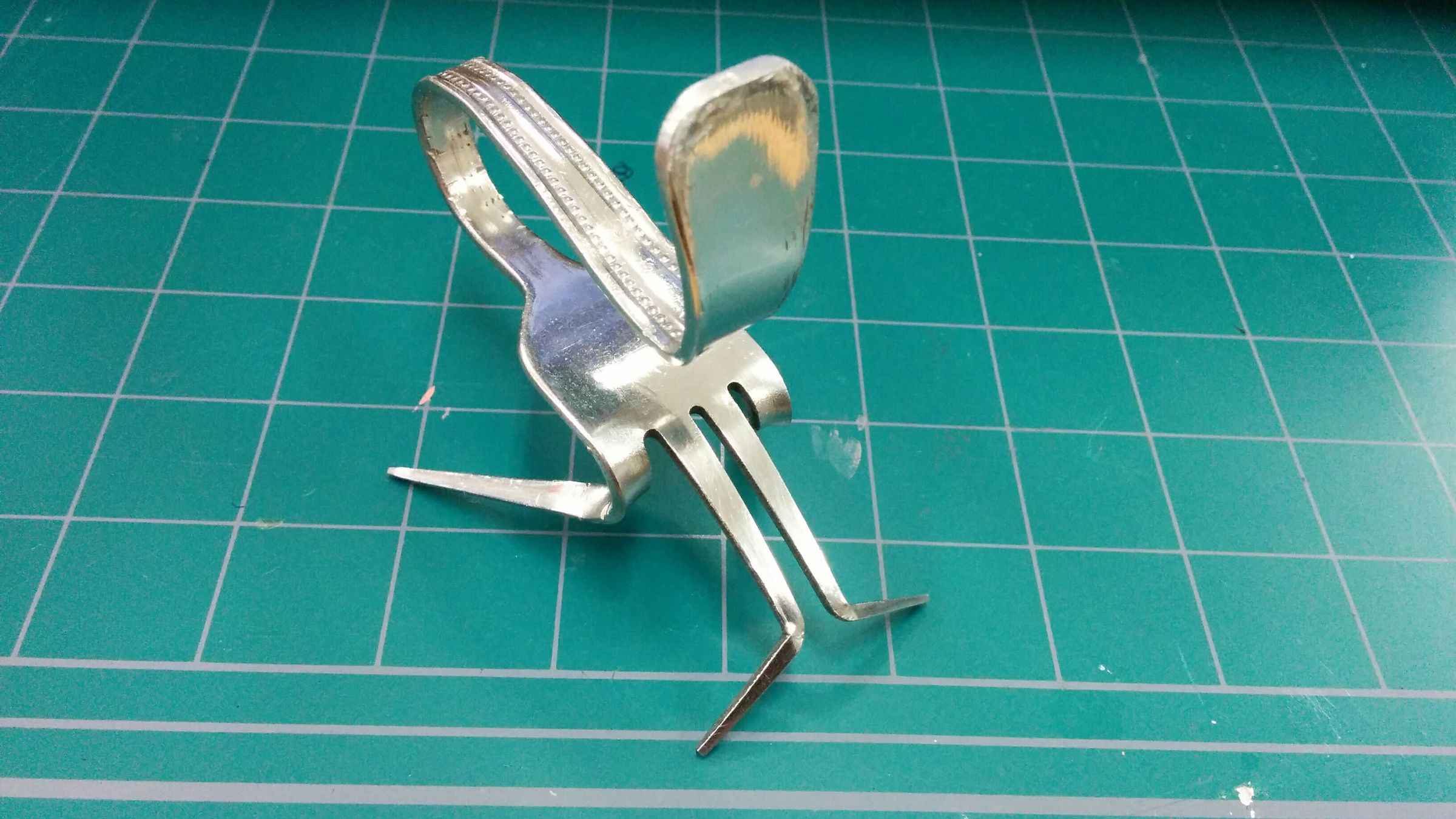 Center of Gravity 'Fork Dragon' : 5 Steps (with Pictures) - Instructables