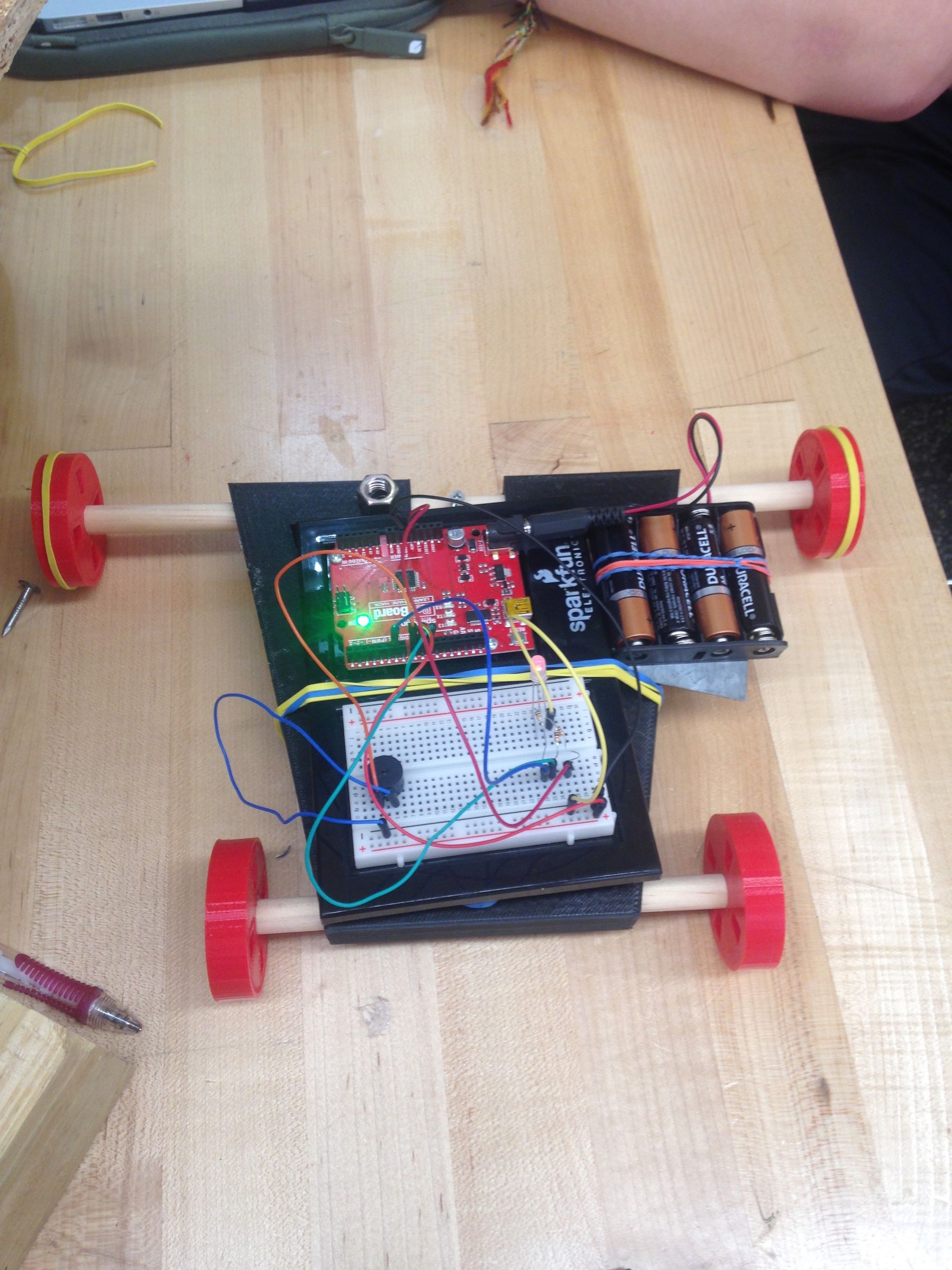 Robo-Band Car : 11 Steps - Instructables