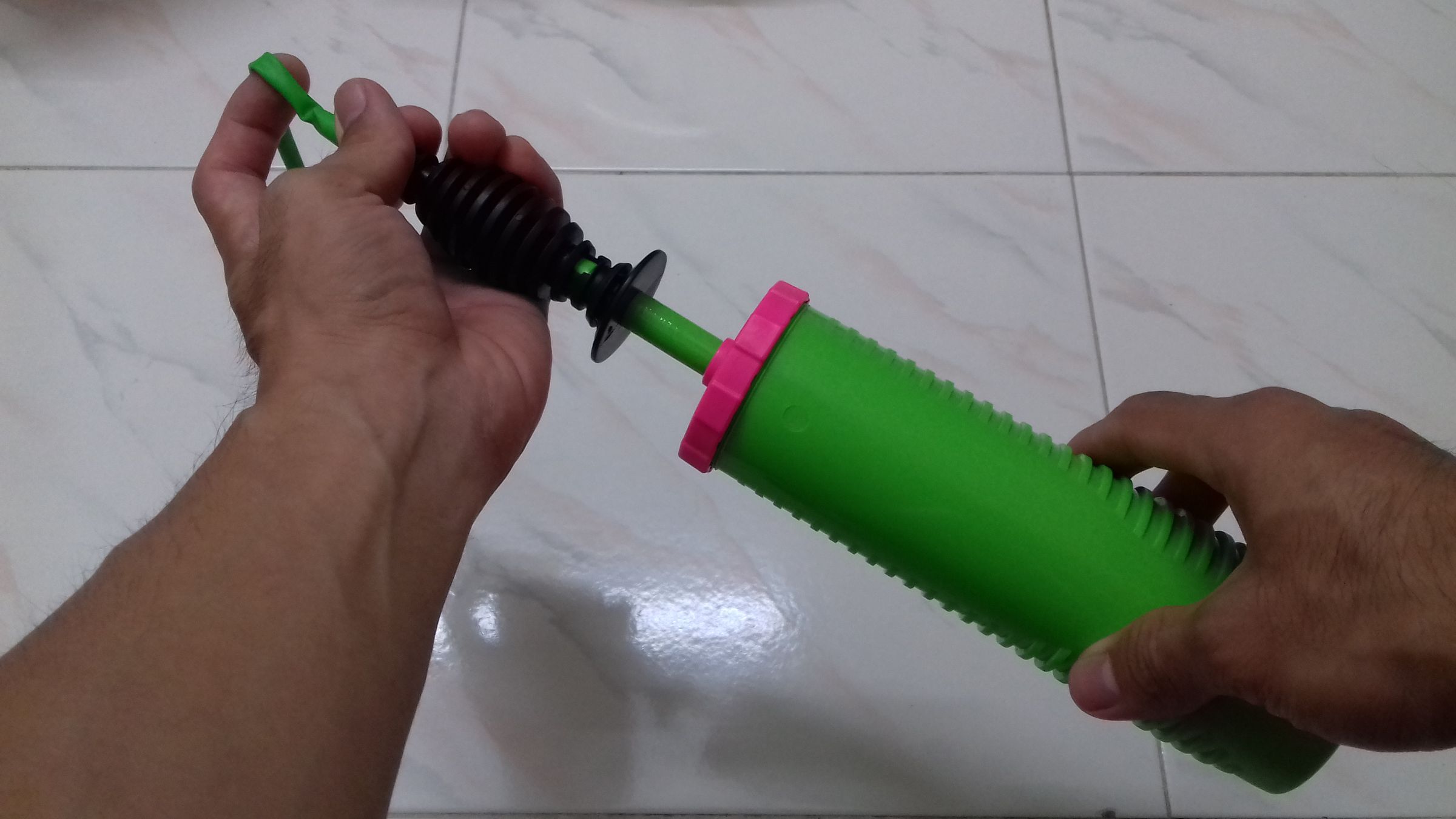 Balloon Twisting : 13 Steps - Instructables