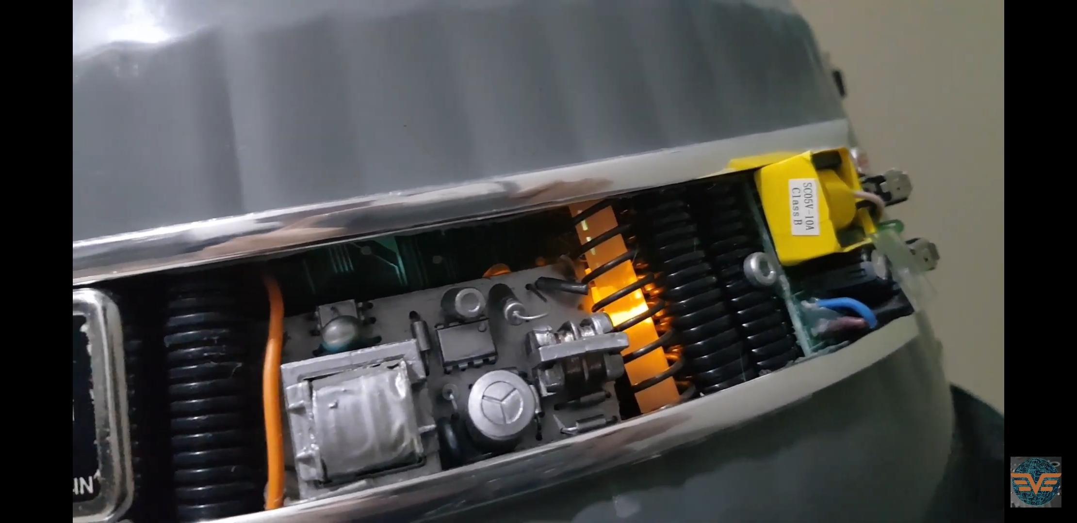 Homemade Real Size Astromech Droid : 5 Steps (with Pictures ...