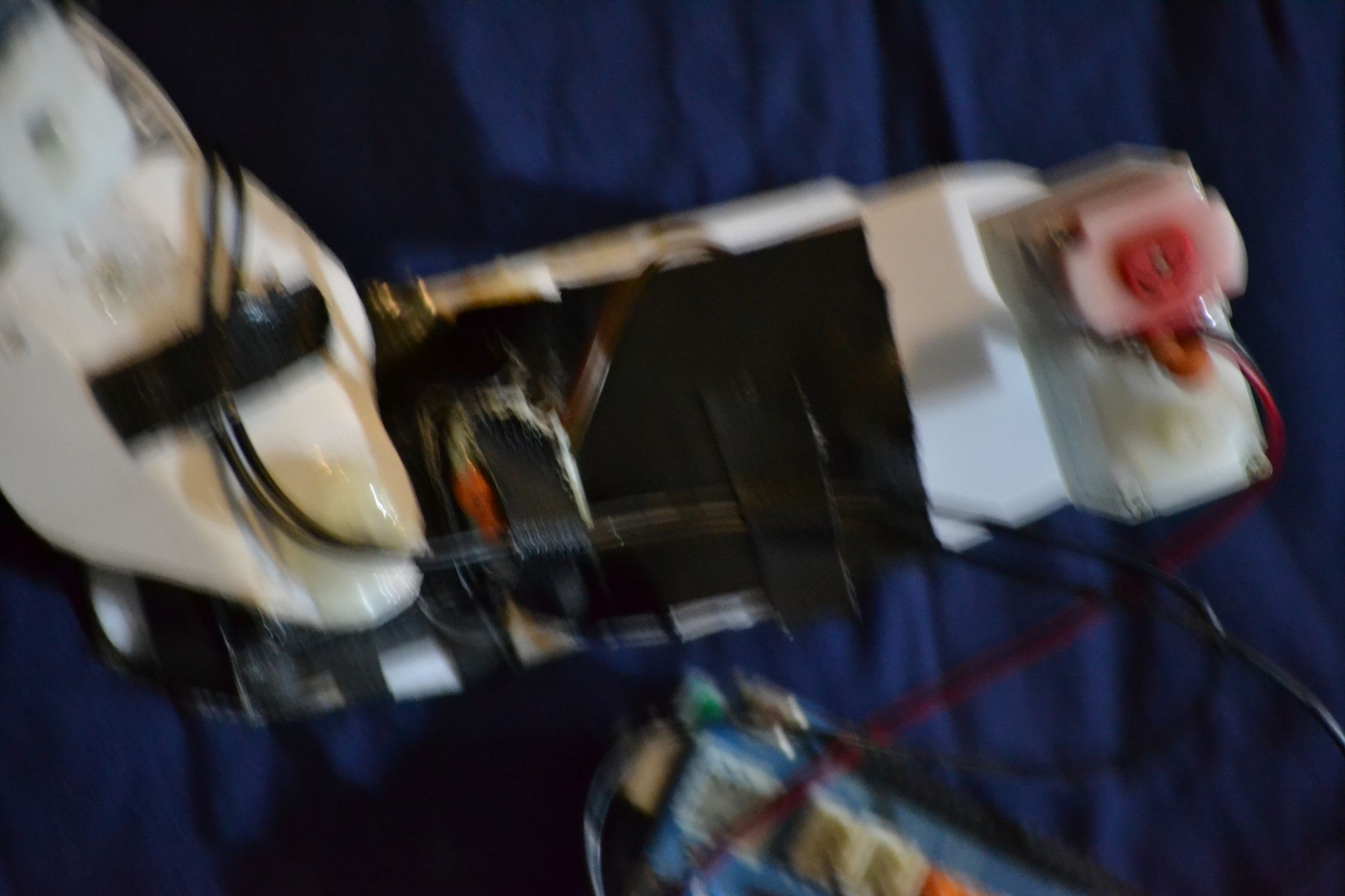 Three Fingered Arduino Robotic Arm - Instructables