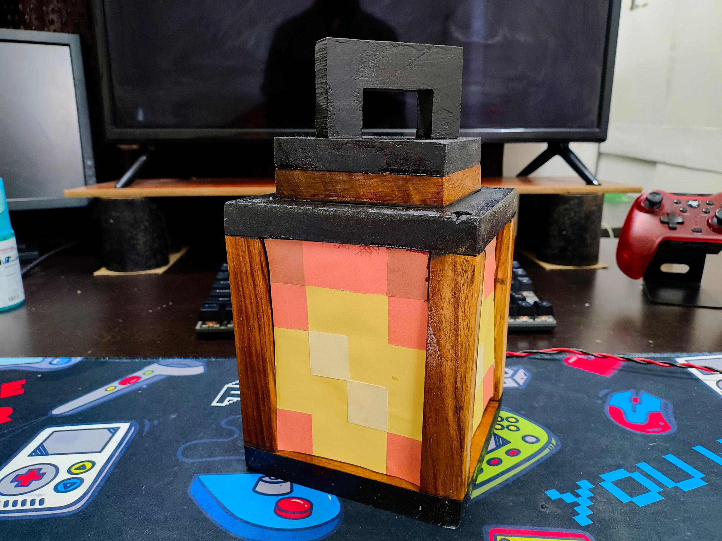 Minecraft-Inspired Heated Lantern : 9 Steps (with Pictures) - Instructables