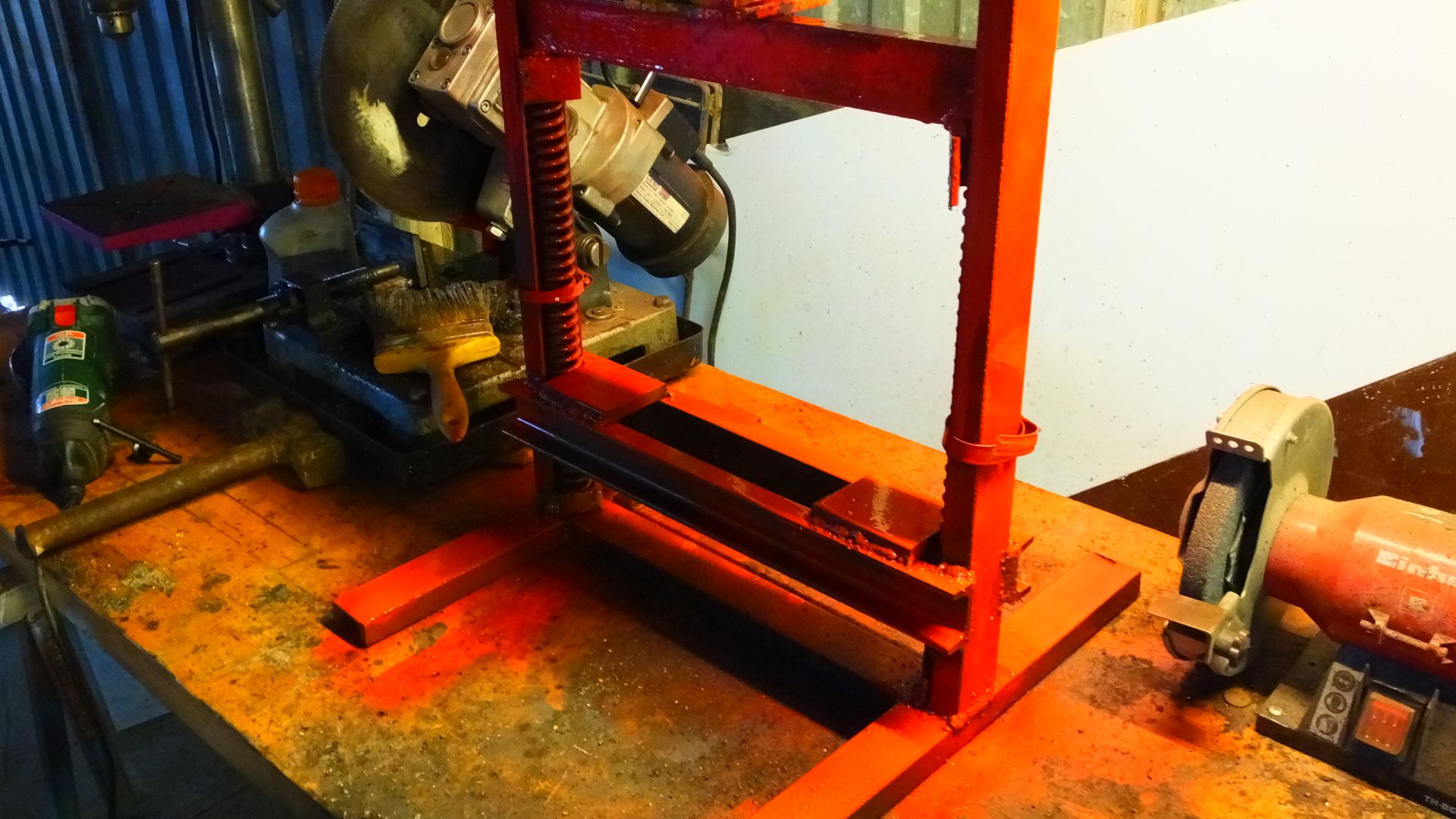 Quick and Ugly 2 Ton Press : 6 Steps - Instructables