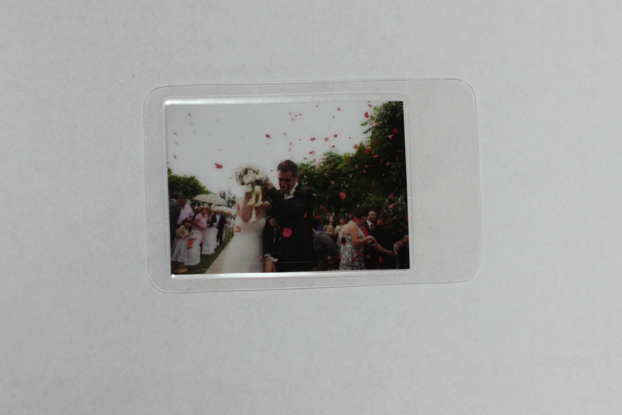 Keychain Photo Album : 6 Steps (with Pictures) - Instructables