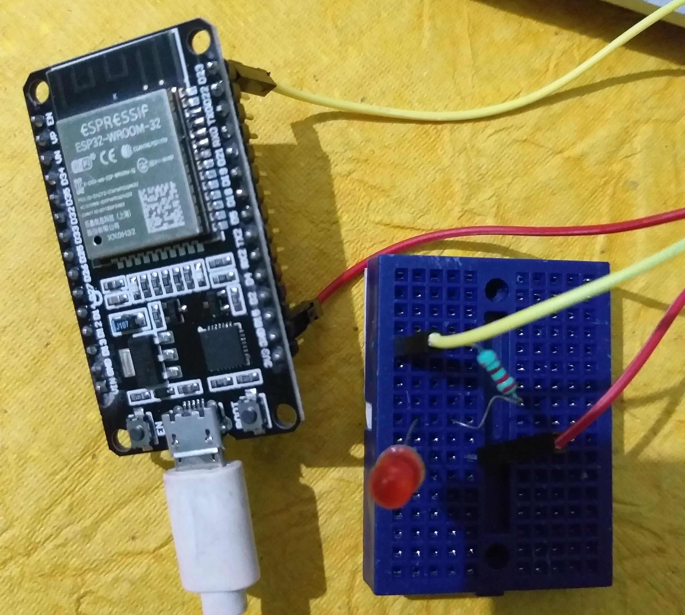 Getting Started With ESP 32 Board +LED : 3 Steps - Instructables