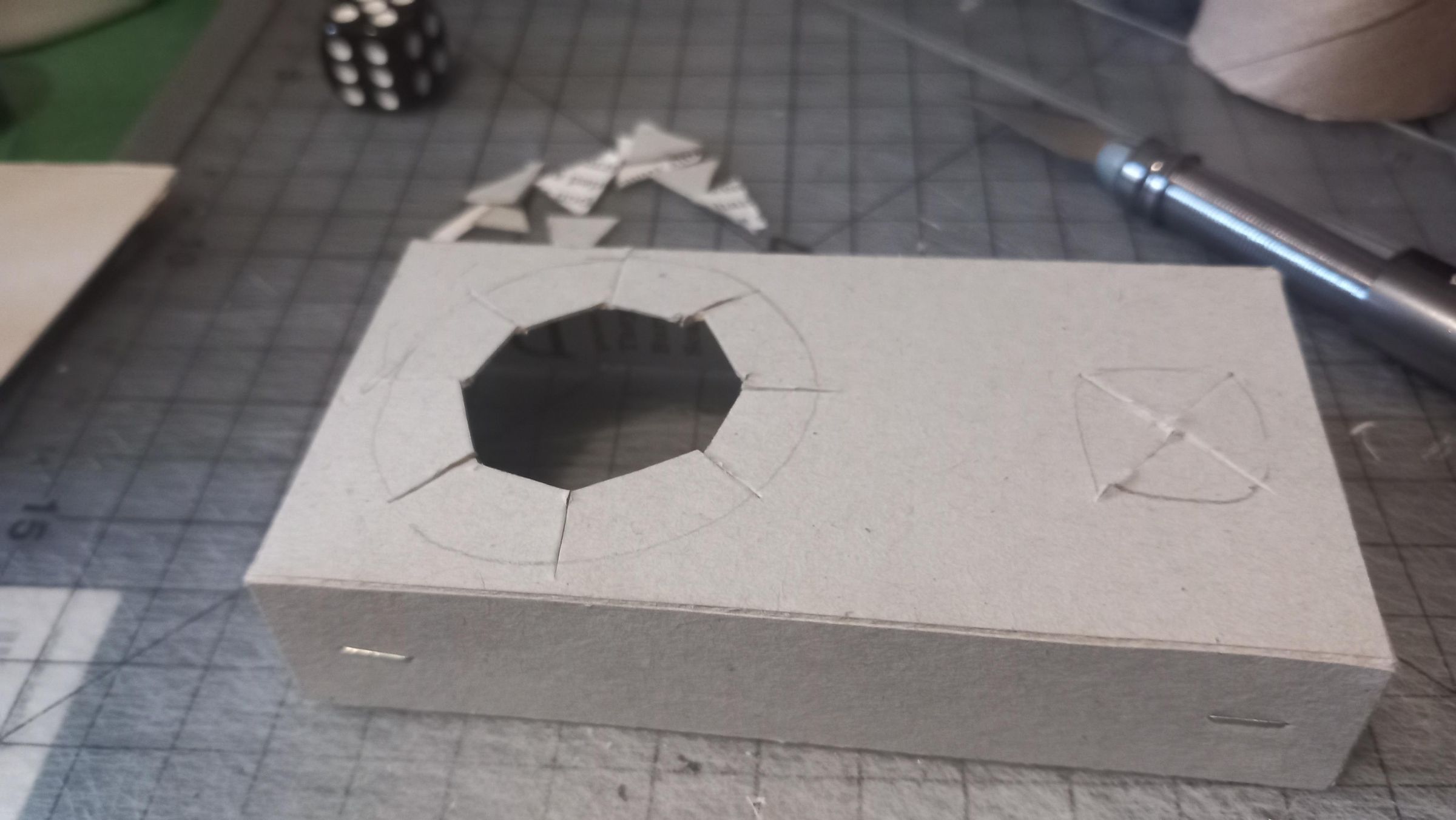Cardboard Tank With a Rotating Turret (for TONKS) : 9 Steps - Instructables