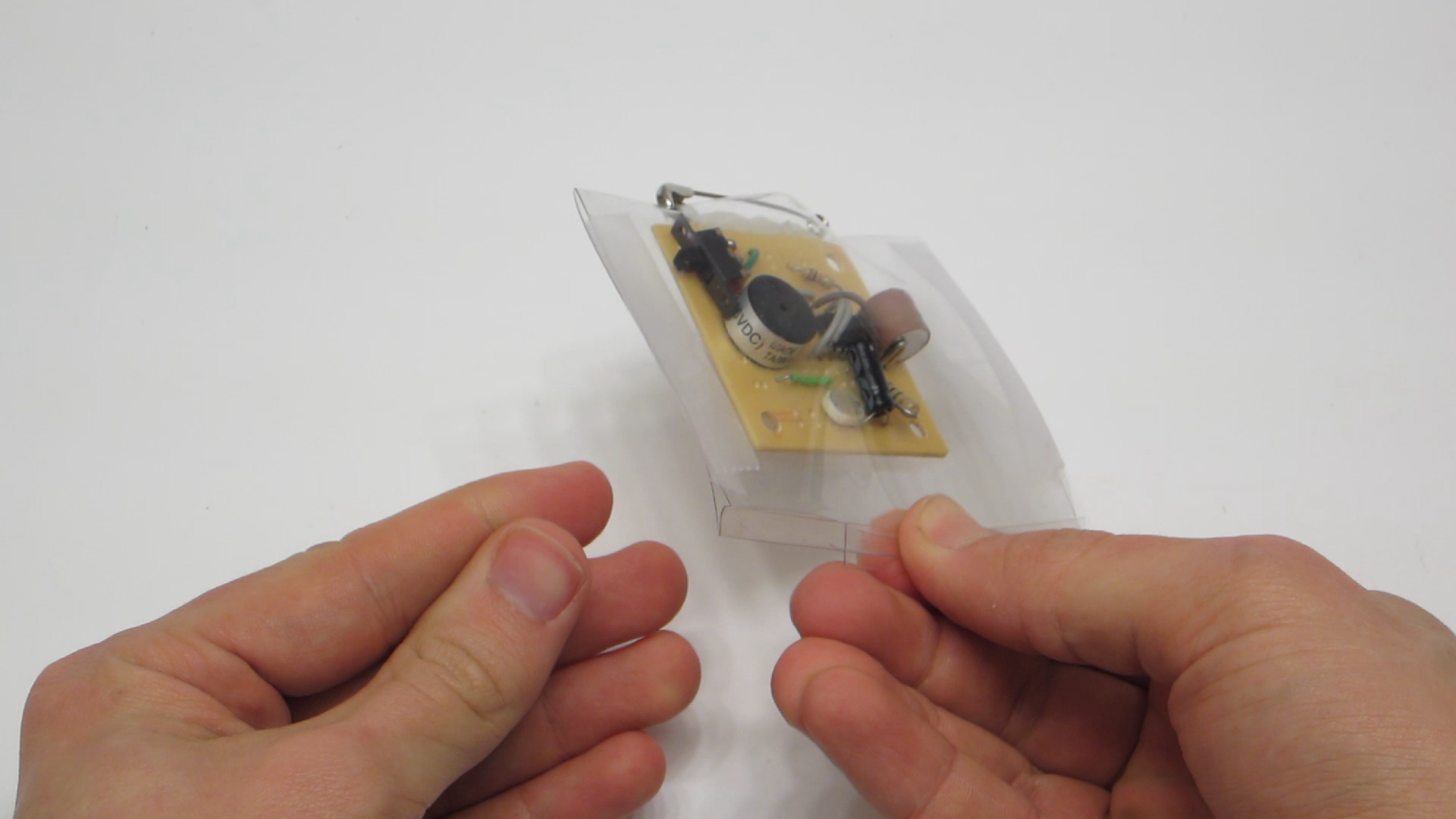 Flashlight Tag Light Sensitive Badges : 8 Steps - Instructables