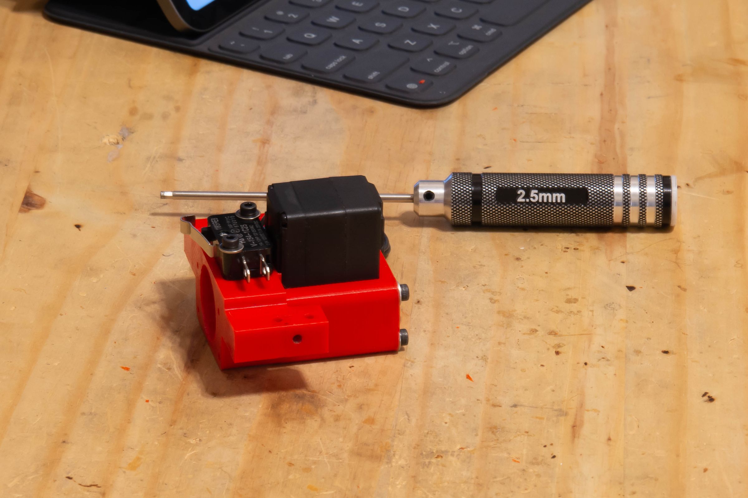 Raspberry Pi Controlled Scissor Lift : 17 Steps (with Pictures ...