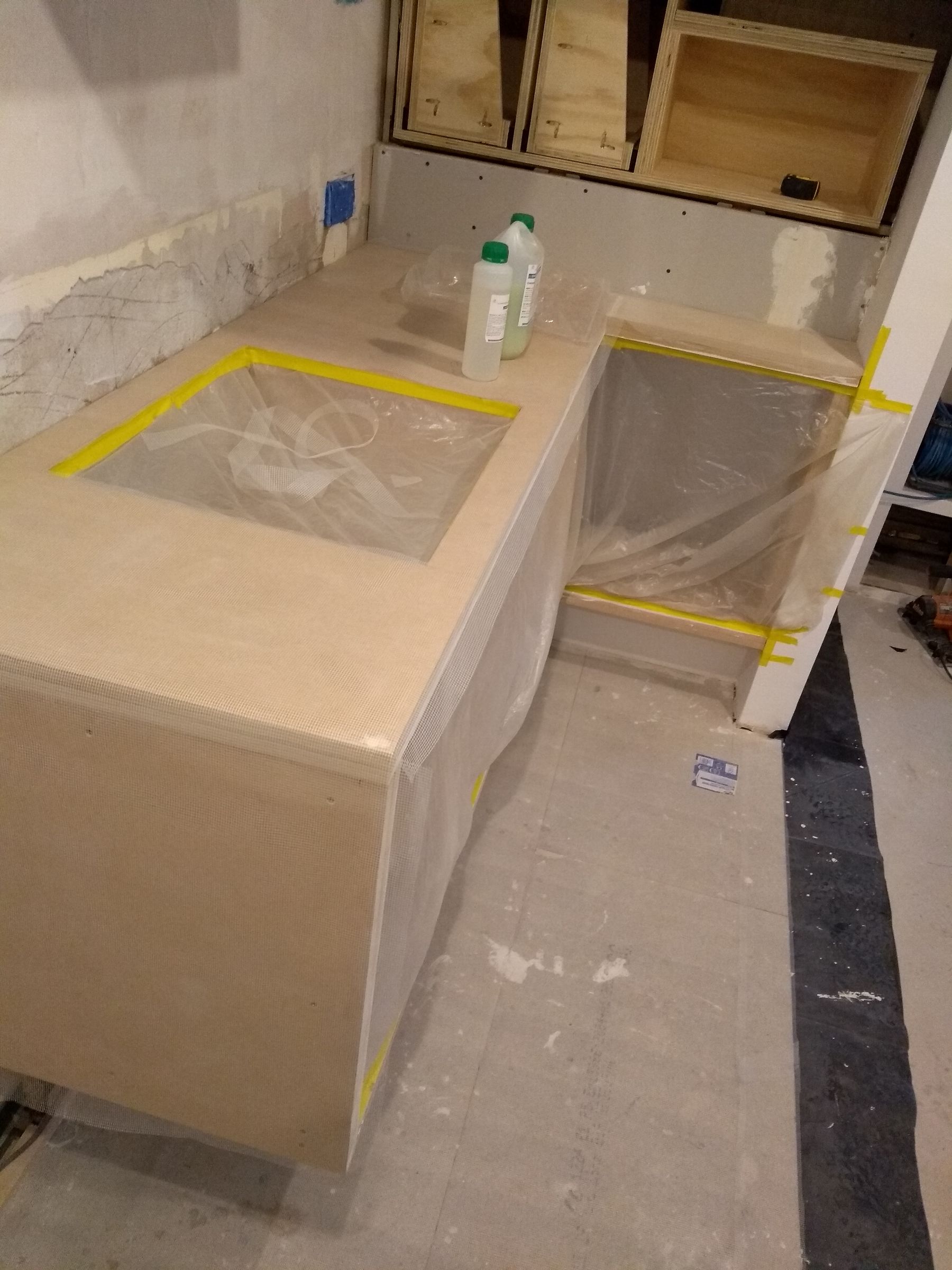 Microcement Worktops for a Bespoke Kitchen : 6 Steps (with Pictures ...