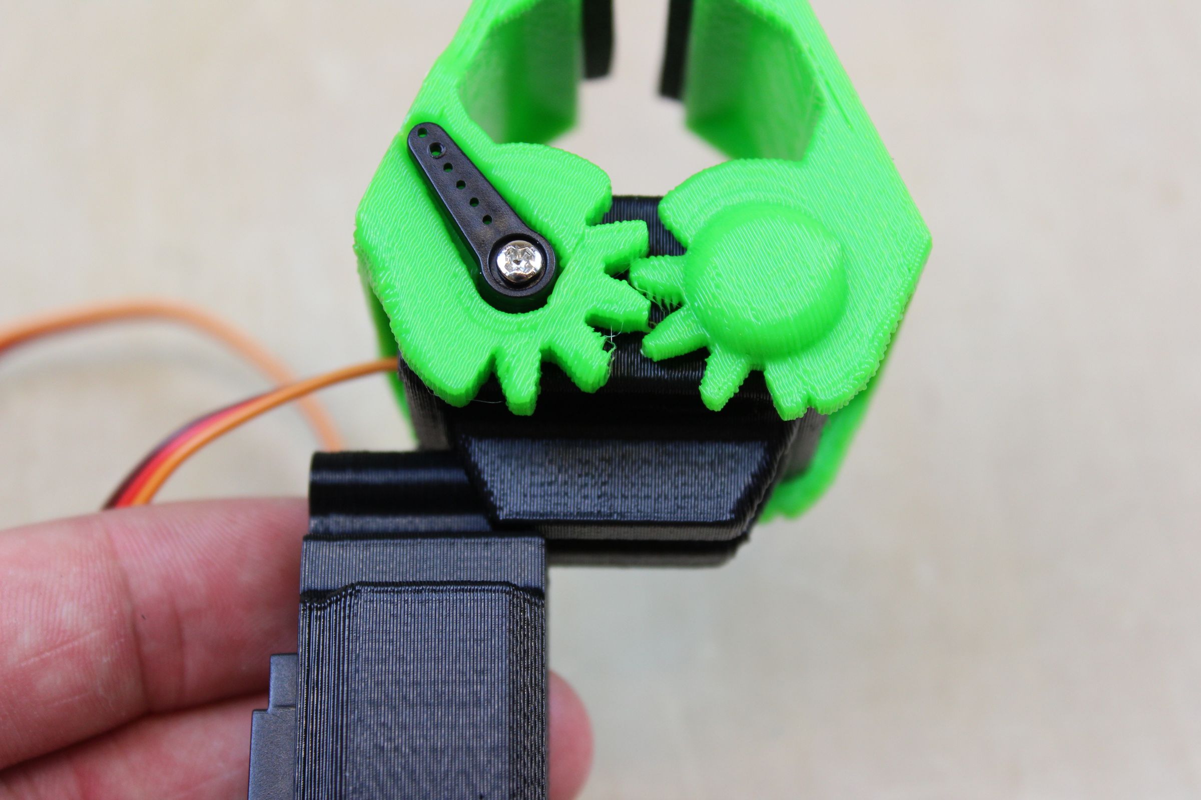 LittleArm Big: a Large 3D Printed Arduino Robot Arm : 19 Steps (with ...