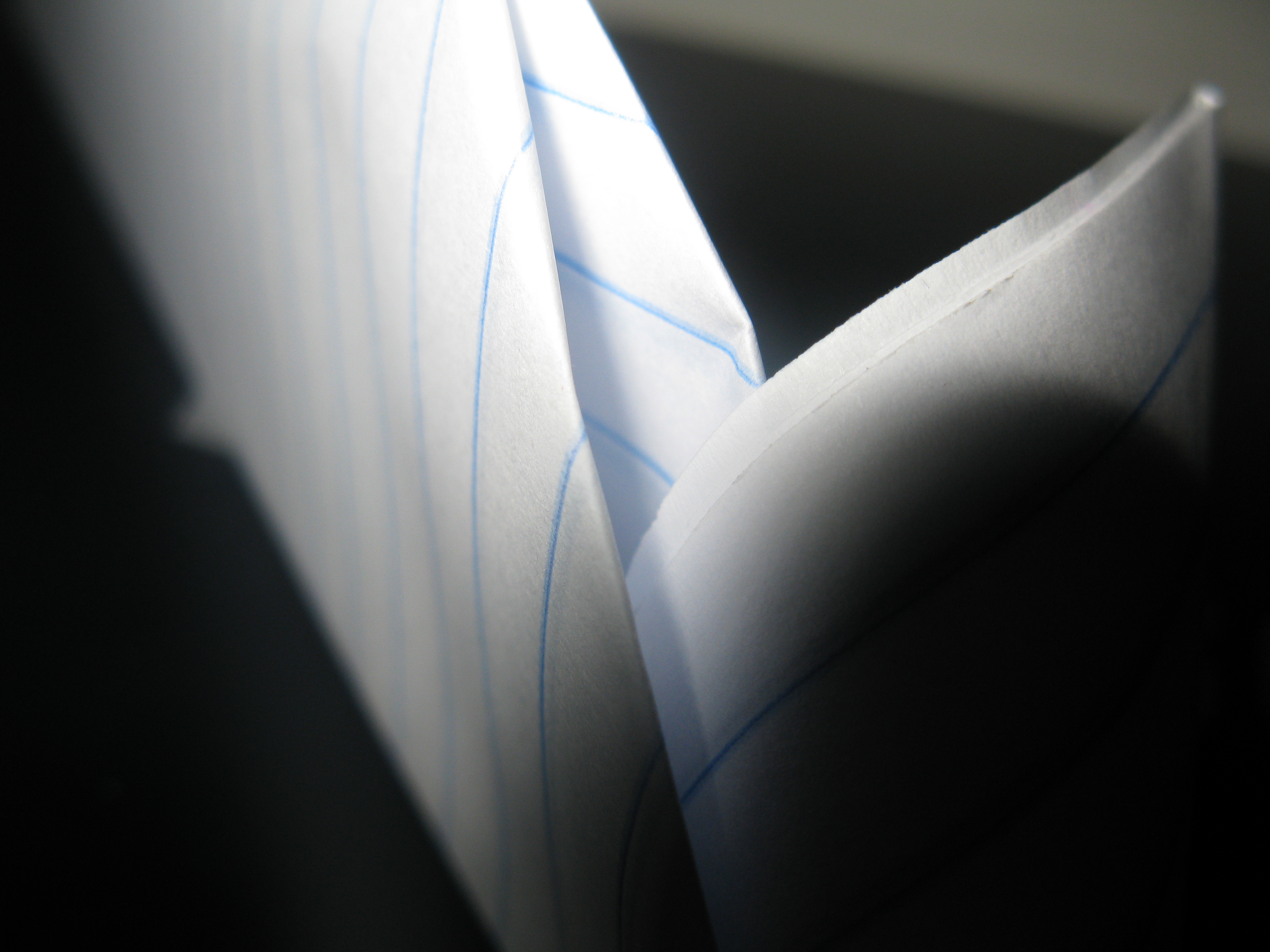 Easy Paper Ipod / IPhone Stand : 7 Steps - Instructables