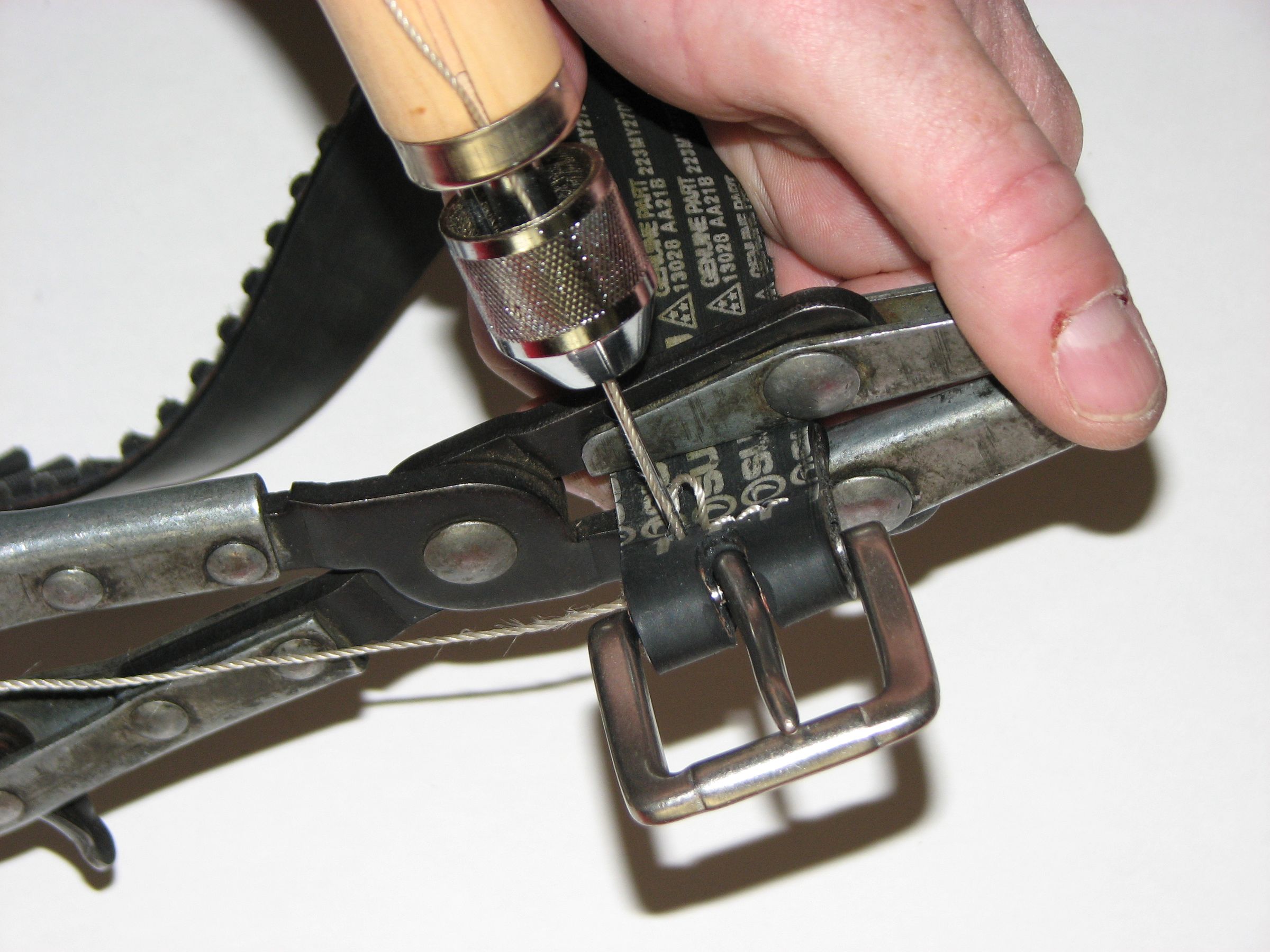 A Timing Belt Belt : 5 Steps (with Pictures) - Instructables