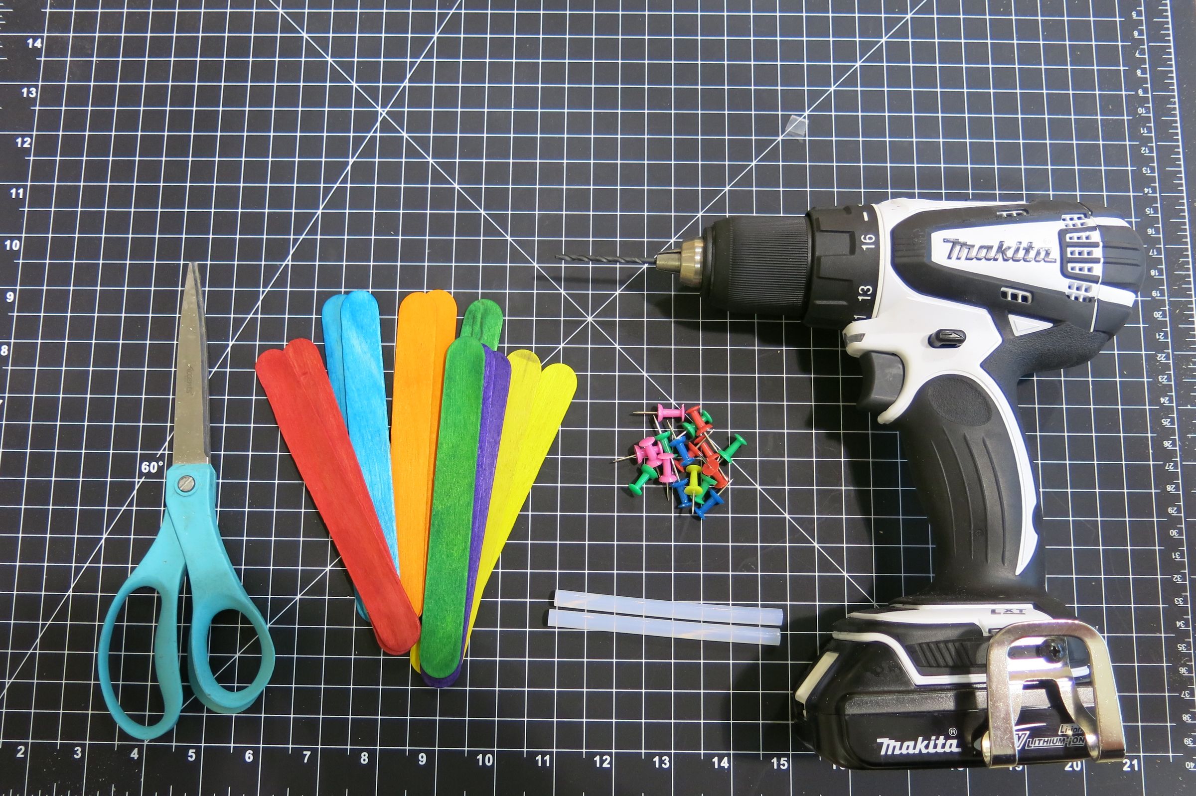 Scissor Lift (by Craft Sticks!) : 4 Steps (with Pictures) - Instructables