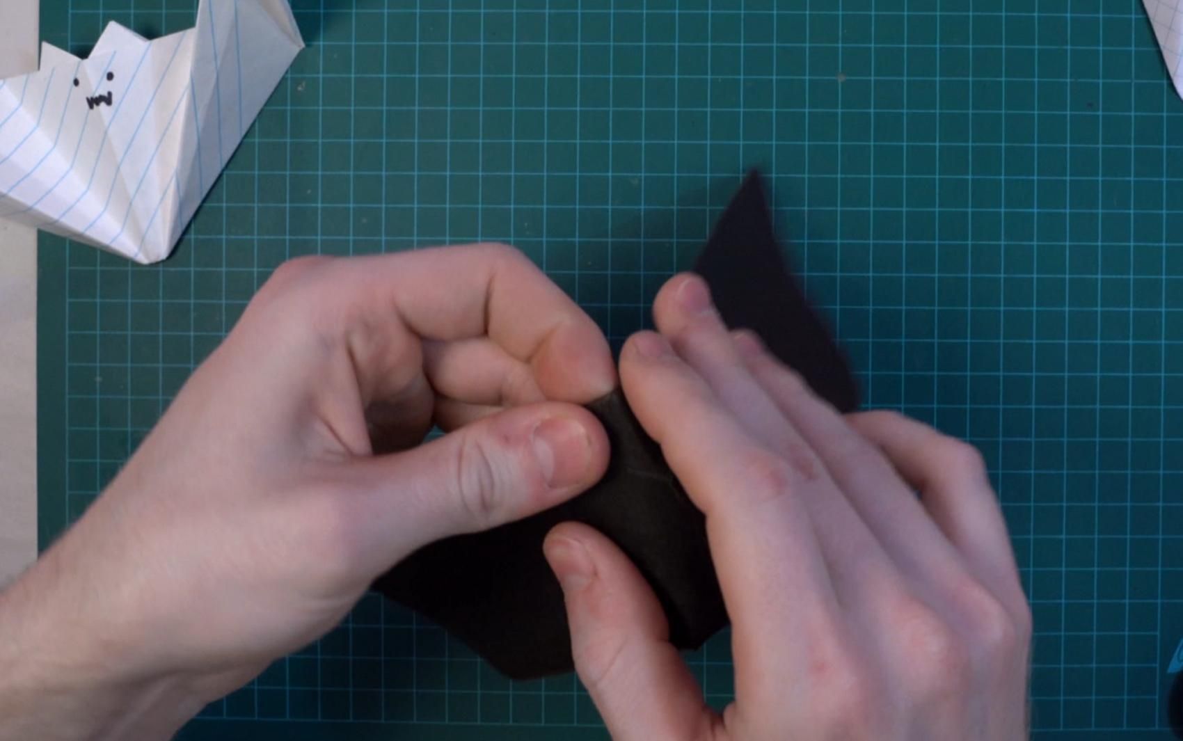 How to Make a Origami Bats : 7 Steps (with Pictures) - Instructables