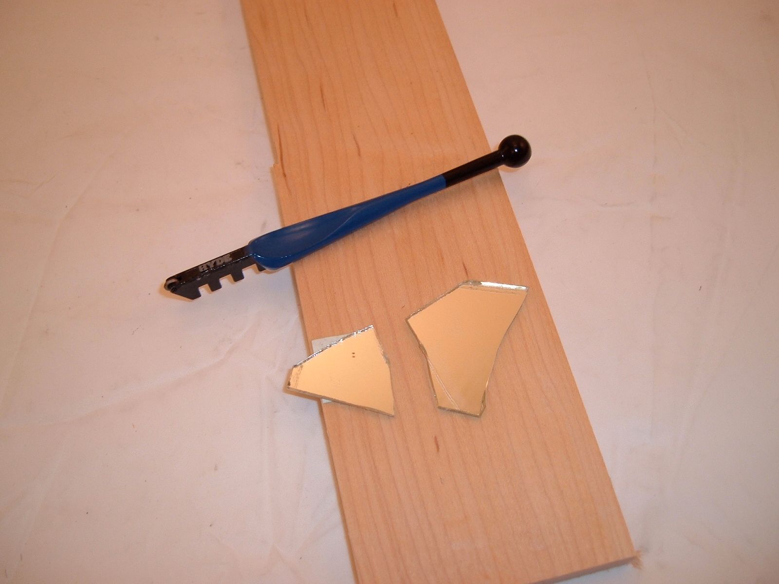 Cut Glass (or Mirror) : 3 Steps - Instructables