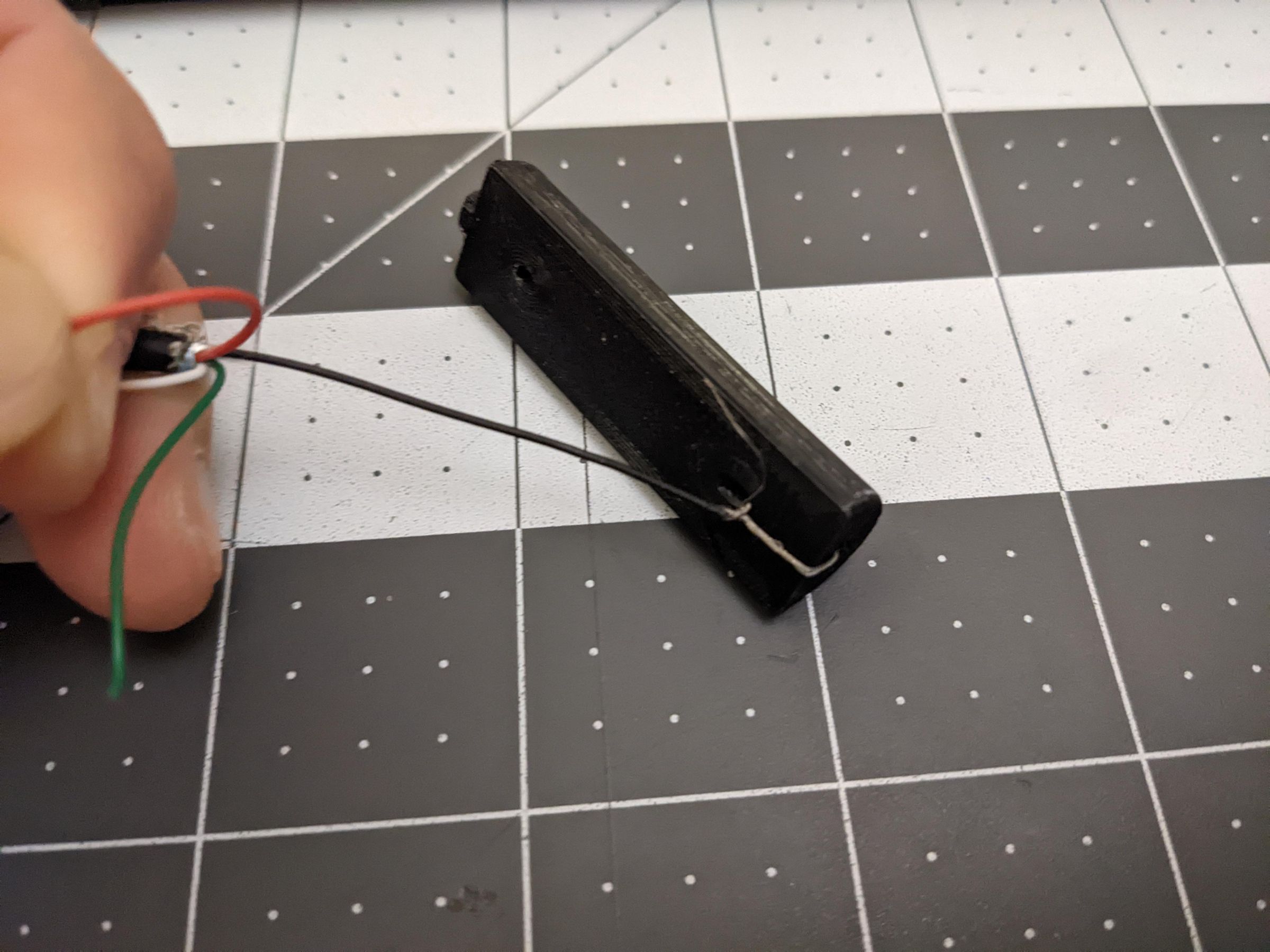 AA Battery to USB Adapter (with 3d Printed Parts) : 4 Steps - Instructables