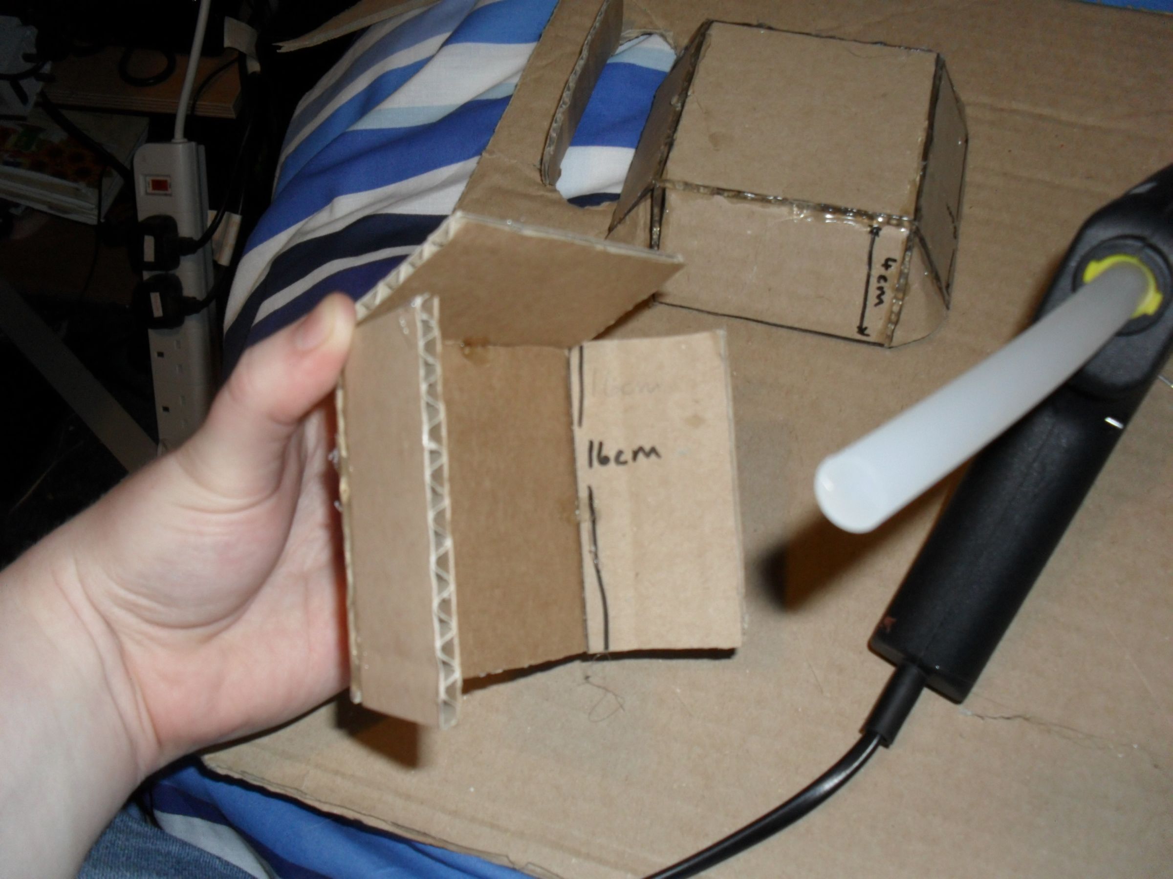 Cardboard Props: How to Make a Viking Hammer / Thors Hammer- Mjolnir ...