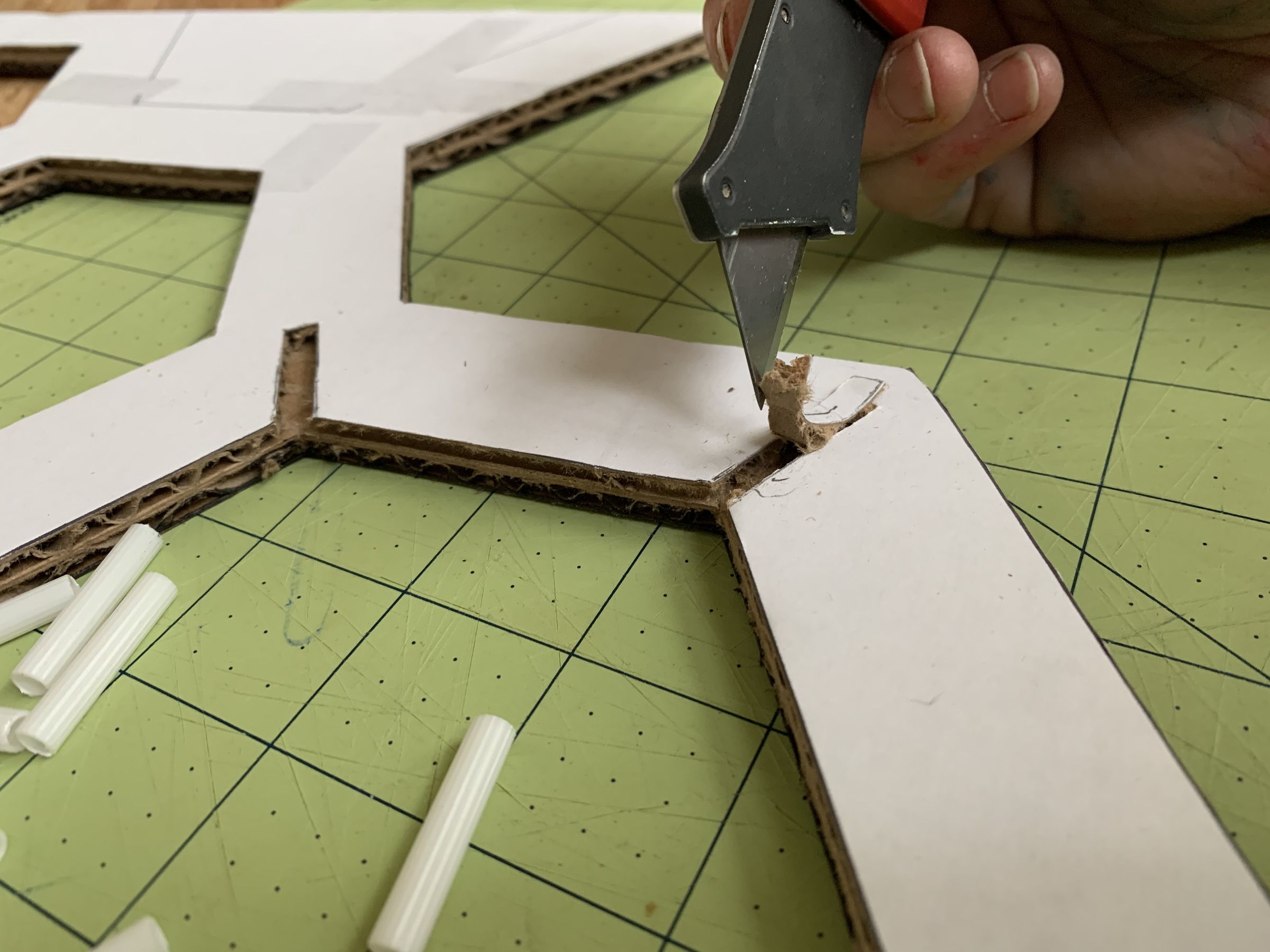 Donut Cupcake Stand : 13 Steps (with Pictures) - Instructables