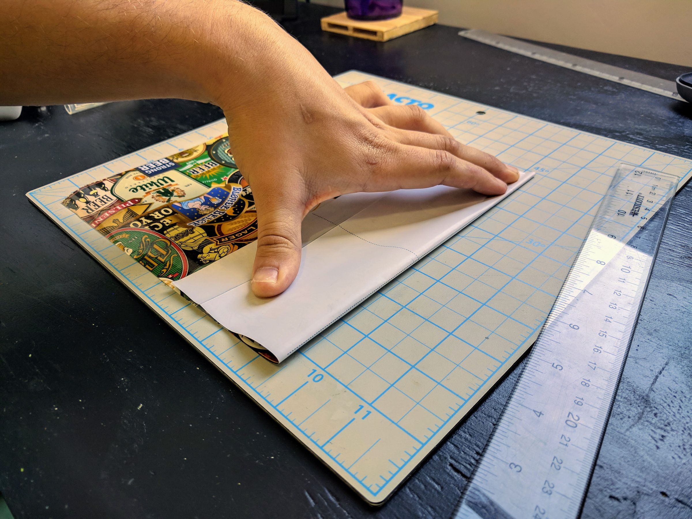 Minimalist Plastic Paper Wallet and Card Holder : 9 Steps (with ...