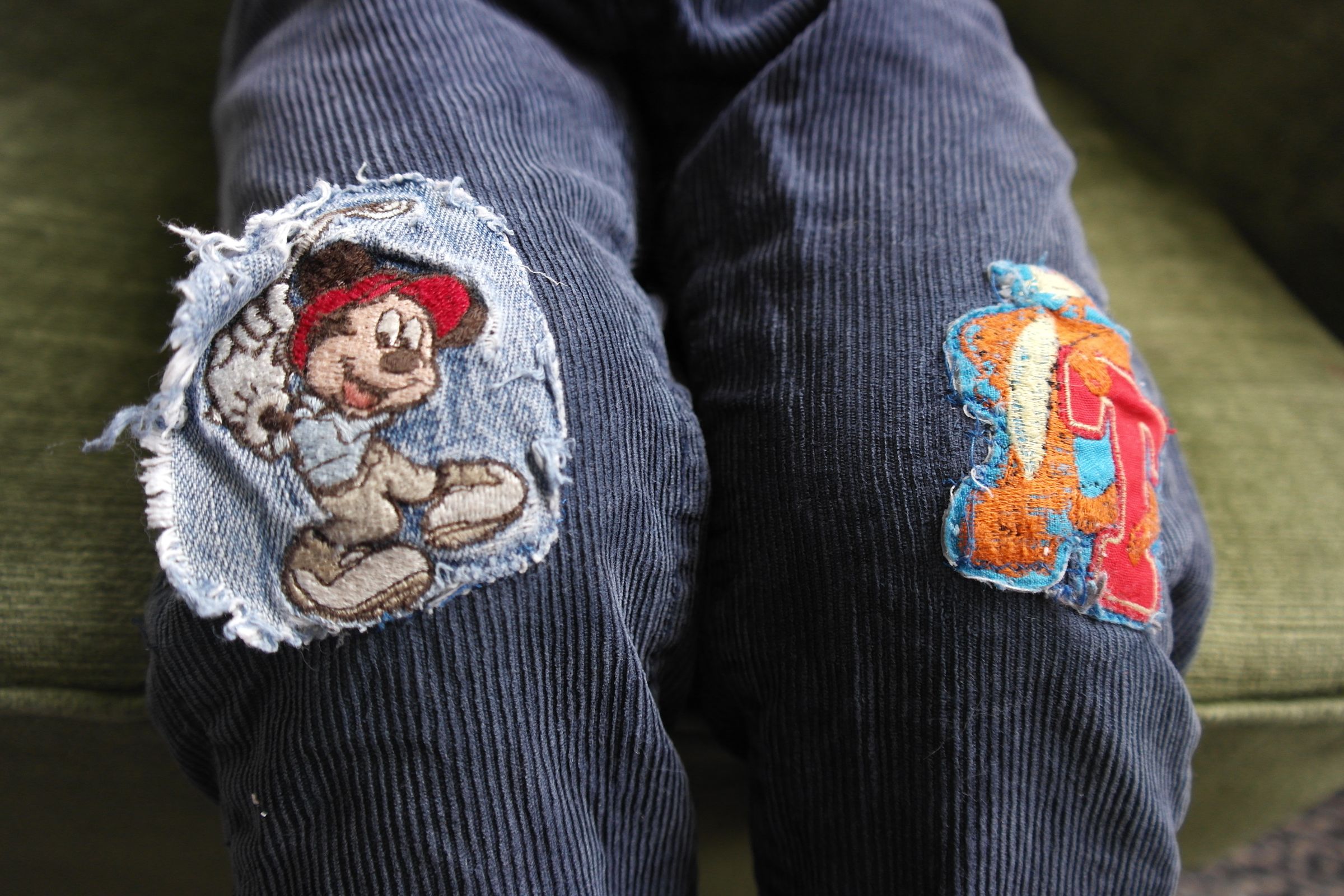 Patching Up Broken Kids-pants. : 4 Steps (with Pictures) - Instructables