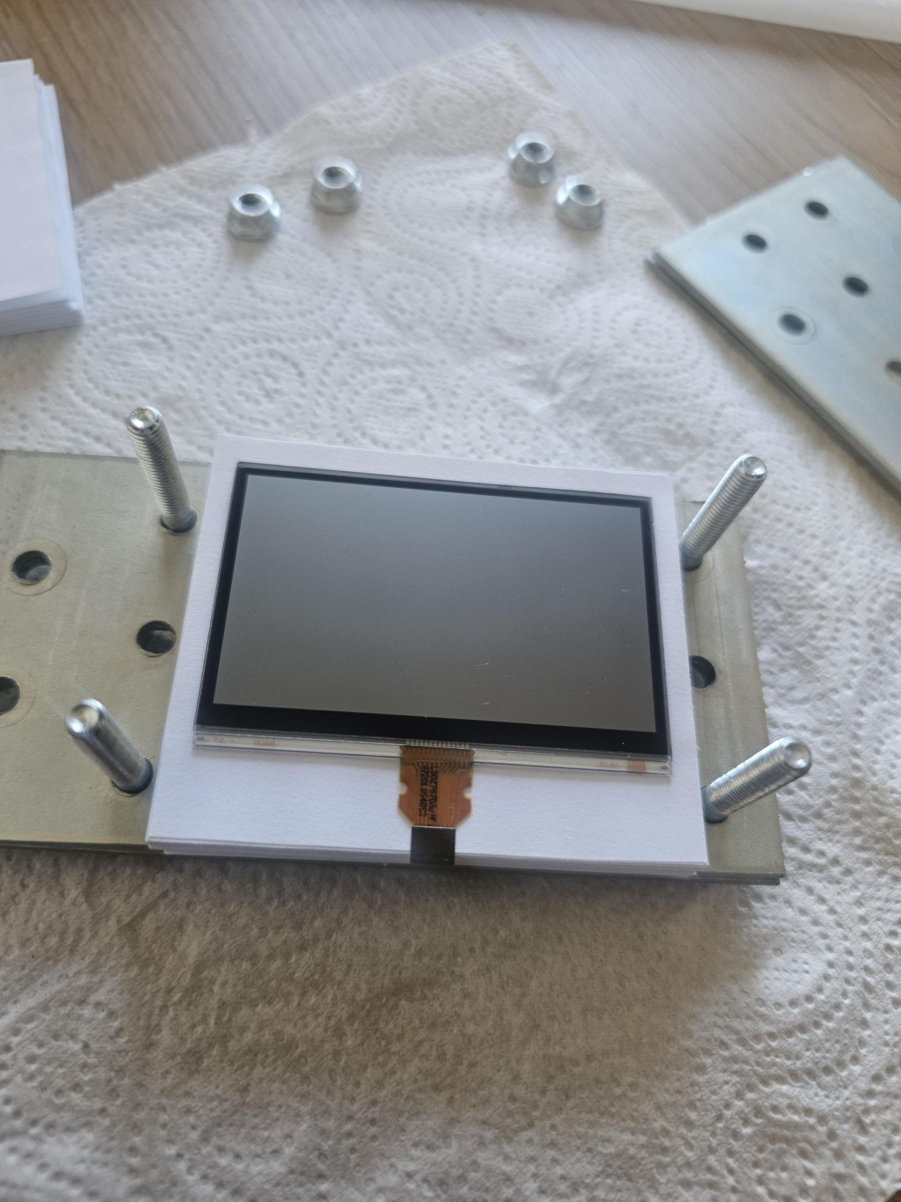 SHARP Memory LCD Leak Recovery : 10 Steps (with Pictures) - Instructables