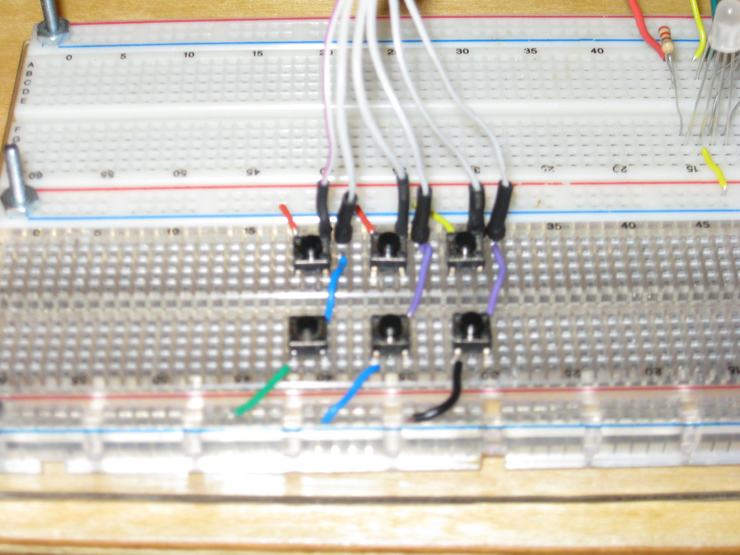 6 Button RGB Controller. : 4 Steps (with Pictures) - Instructables