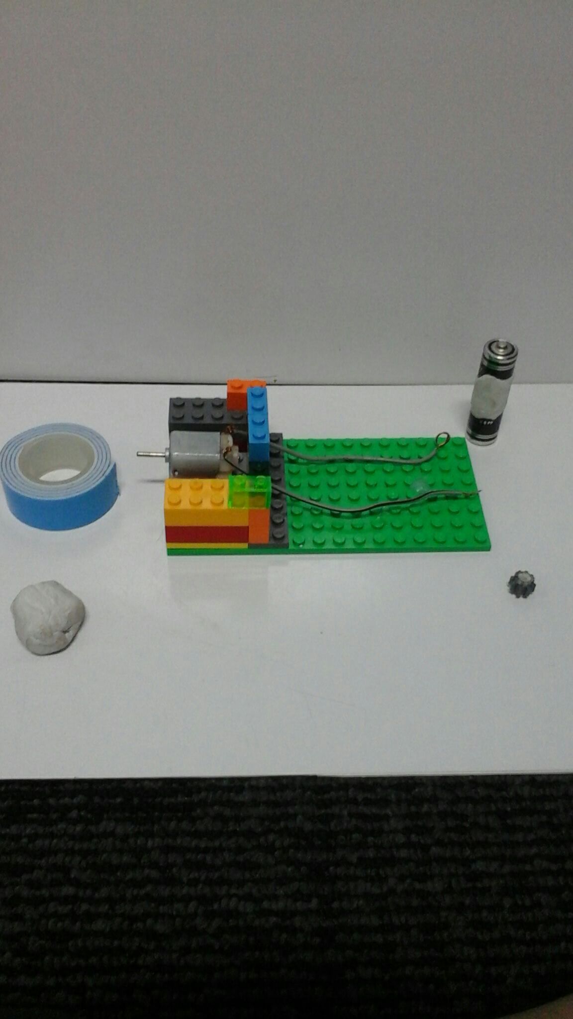 How to Make a Lego Technic Motor : 5 Steps - Instructables