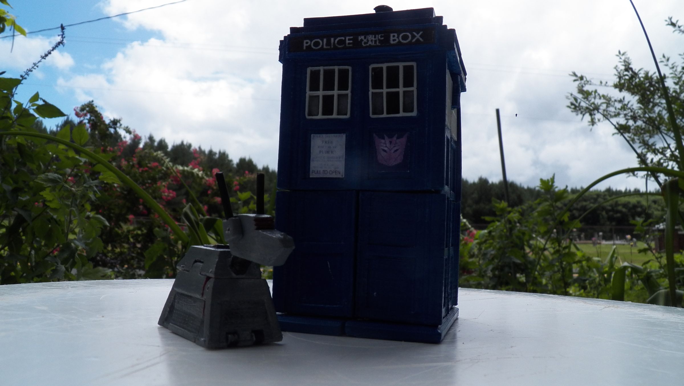 Tardis Transformer: (with Pictures) - Instructables