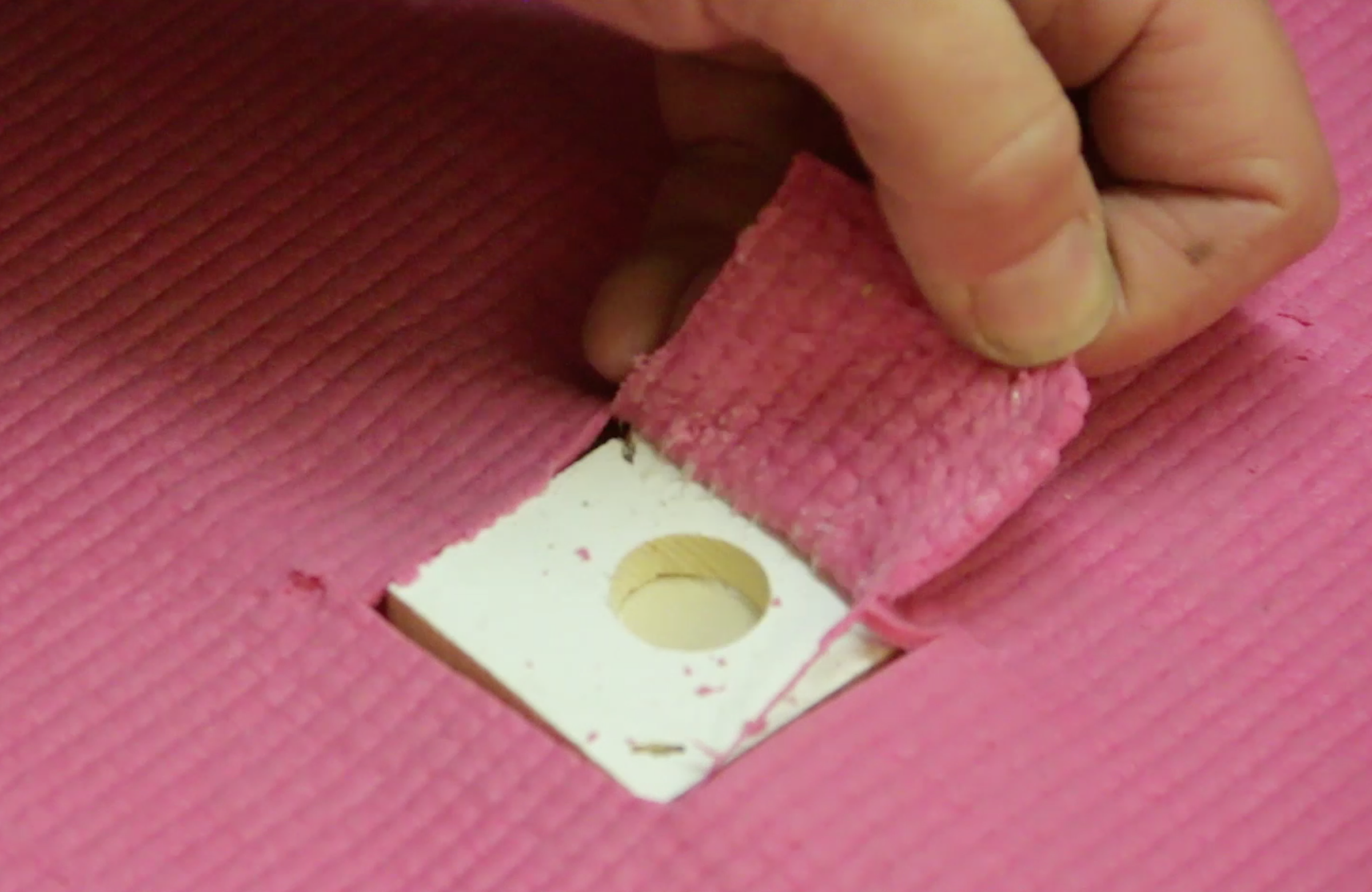 Coffee Table Projector Hush Box : 7 Steps - Instructables