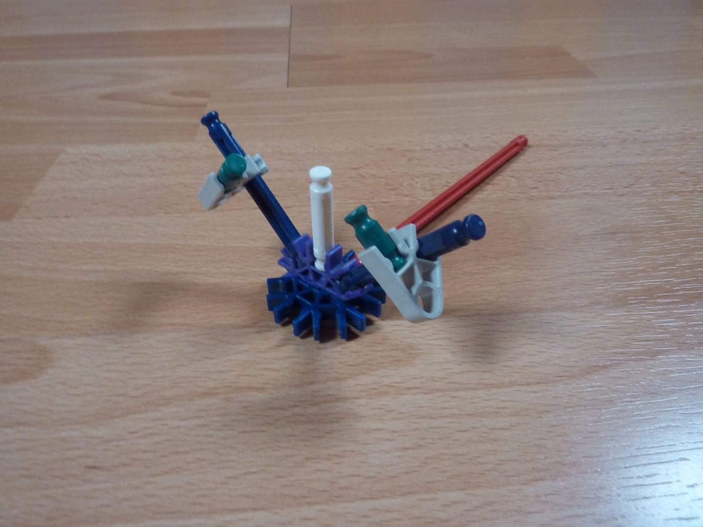 Tube Claw Lift, a Knex Ball Machine Lift : 13 Steps - Instructables