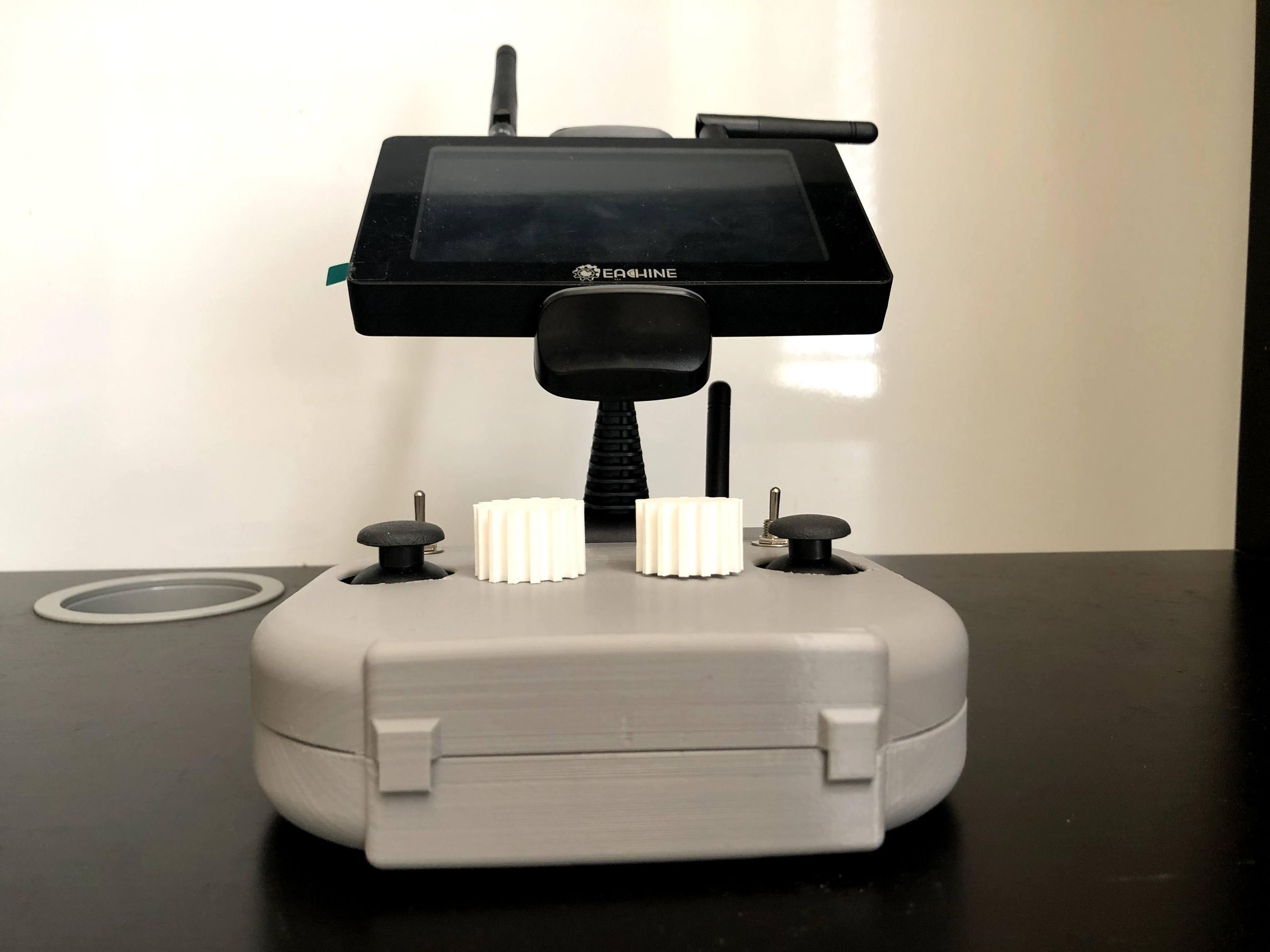 3D Printed FPV Arduino RC Tank With Controller : 4 Steps (with Pictures ...