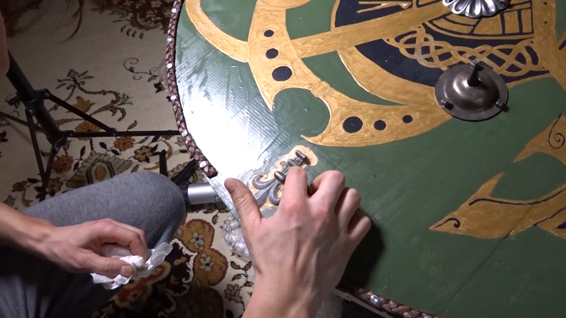 Awesome Wooden Viking Shield! Cool Viking Shield Design! : 6 Steps ...