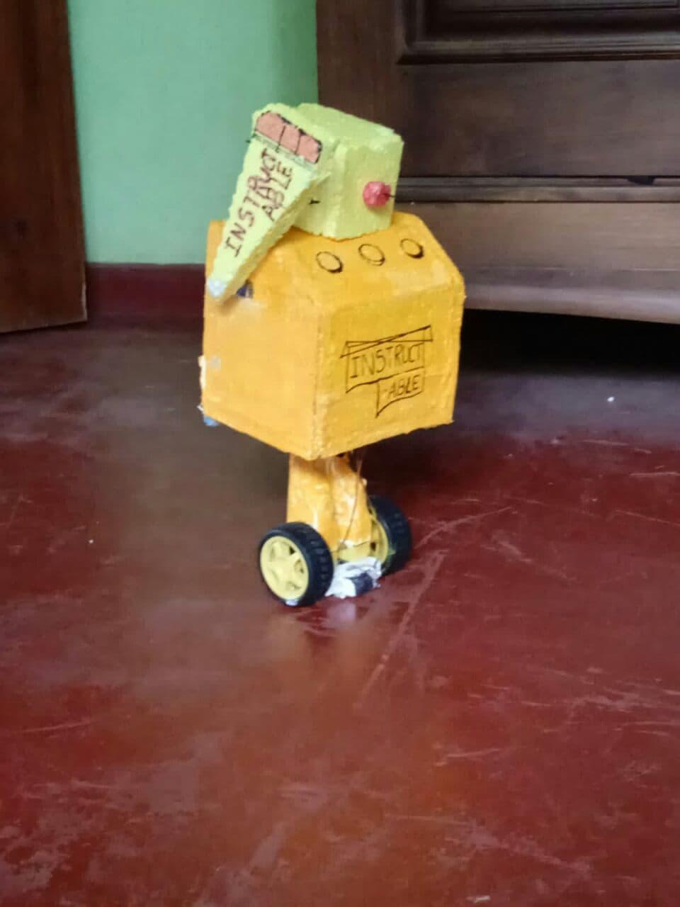 BLUETOOTH CONTROLL INSTRUCTABLES ROBOT V1 : 7 Steps - Instructables