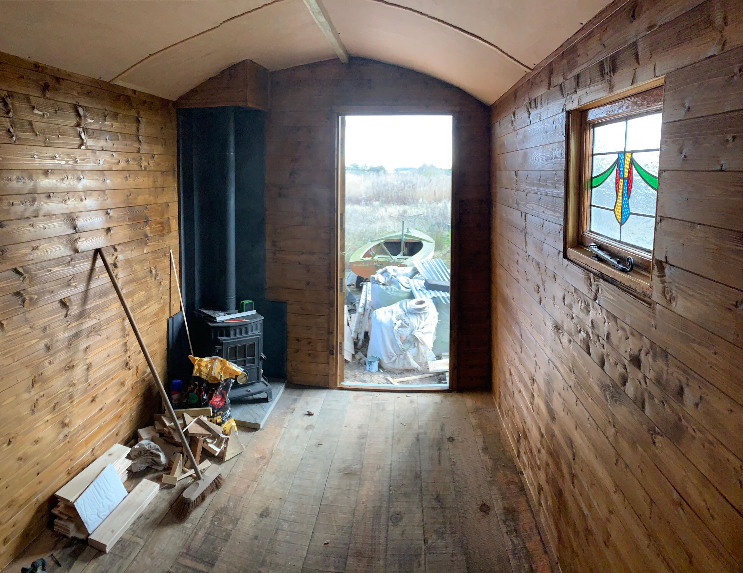 Self Build Shepherds Hut. Step by Step With Photos. Off Grid Living ...